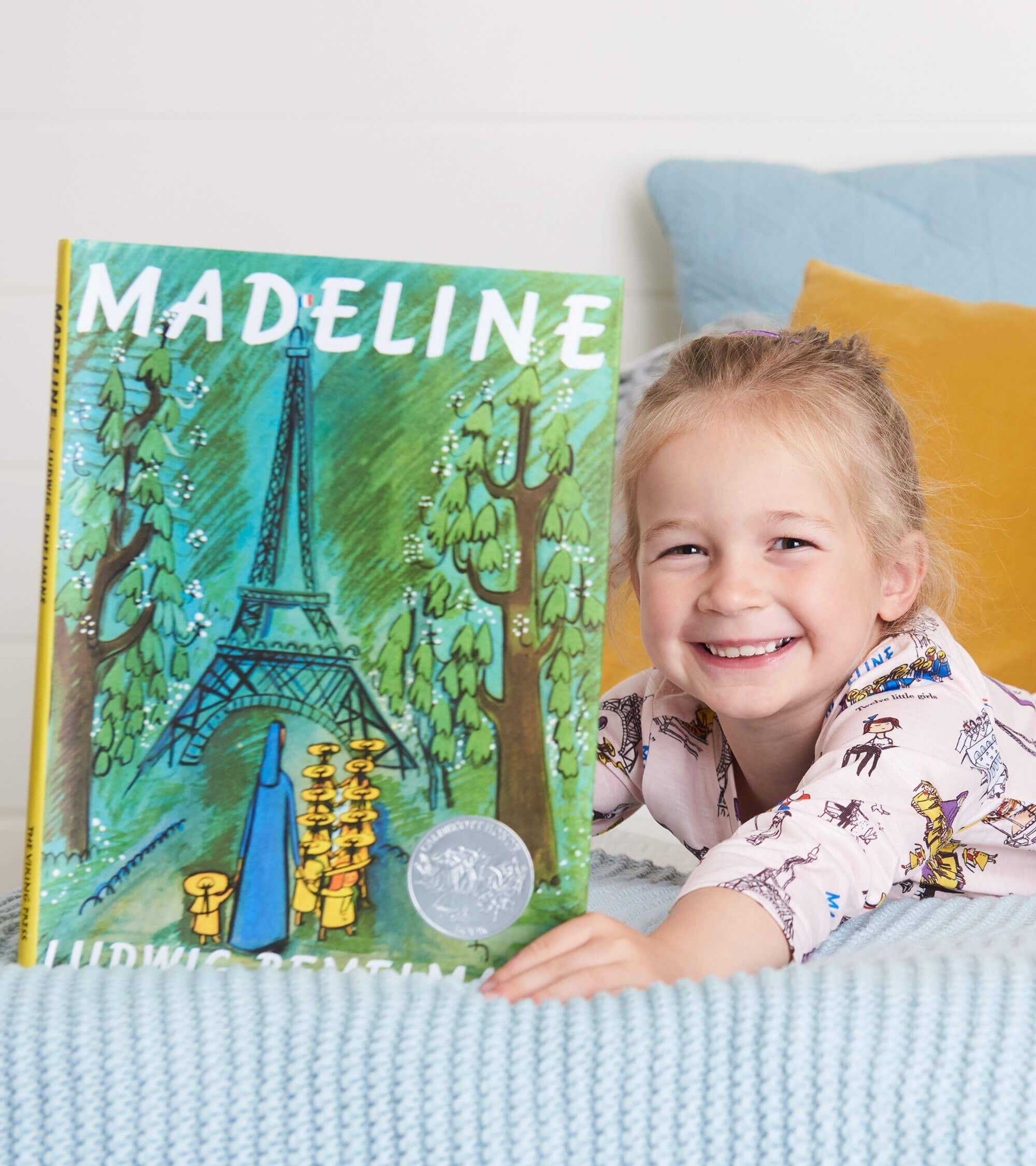 Books to Bed Girl's Book and Long Sleeve Printed Pajama Set, Madeline, 4 Years