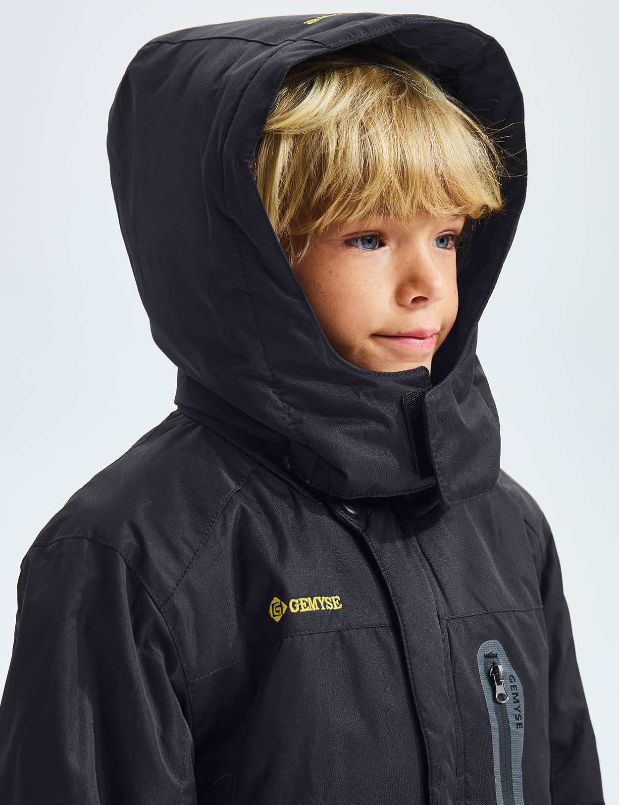 GEMYSE Boy's Waterproof Ski Snow Jacket Hooded Fleece Lined Windproof Winter Jacket (Black,10/12)