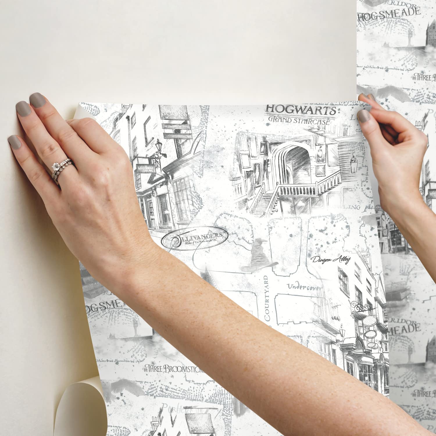 RoomMates RMK12353PL Harry Potter Map Peel and Stick Wallpaper, White, 30 Sq Ft