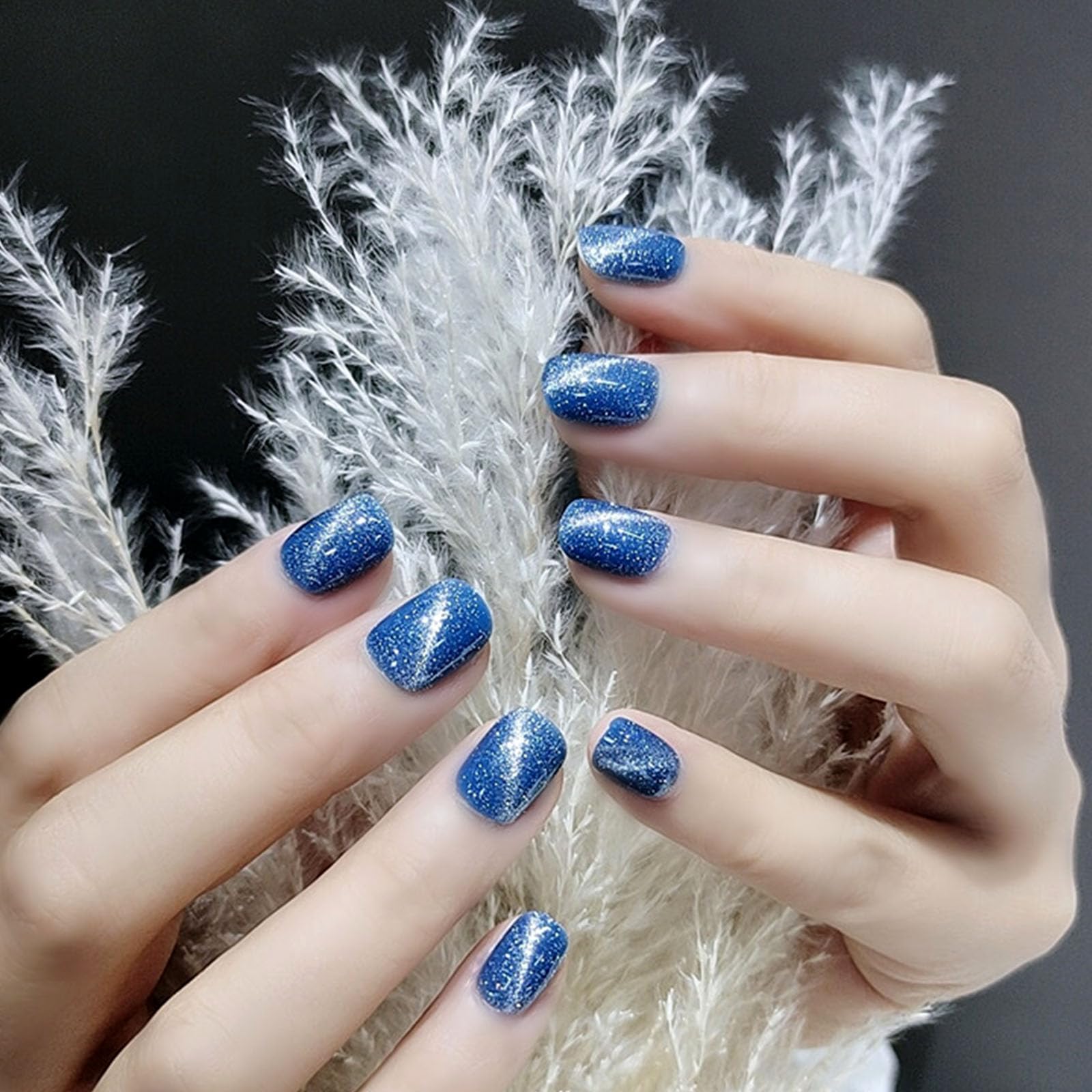 Short Press on Nails Medium Almond Cat Eye Fake Nails False Nails with Glitter Sparkly Designs Blue Full Cover Acrylic Nails Light Luxury and Glossy Artificial Nails for Women 24Pcs