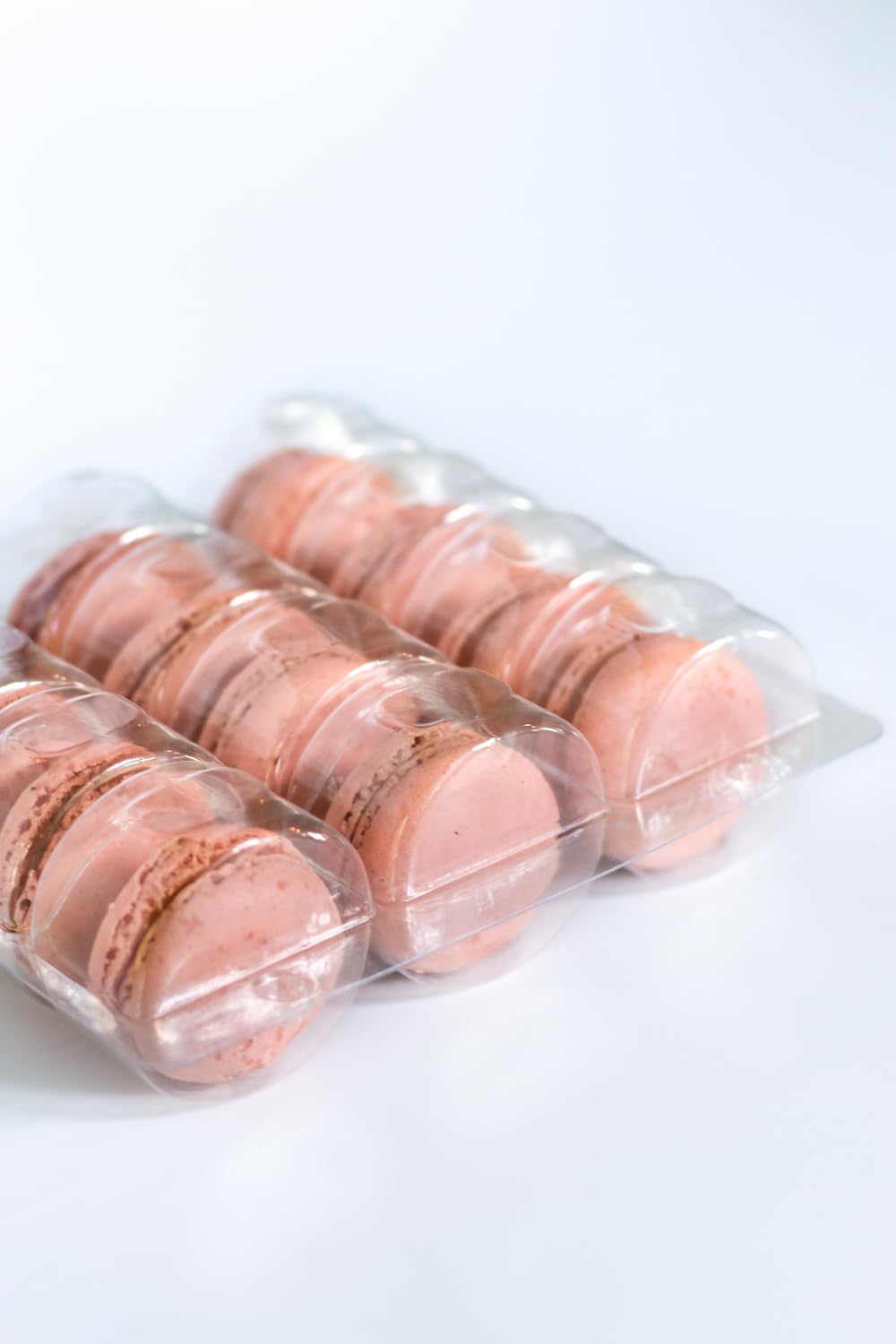 Vend Exchange Clear Plastic Macaron Containers - Fits 12 Macarons (Pack of 14)