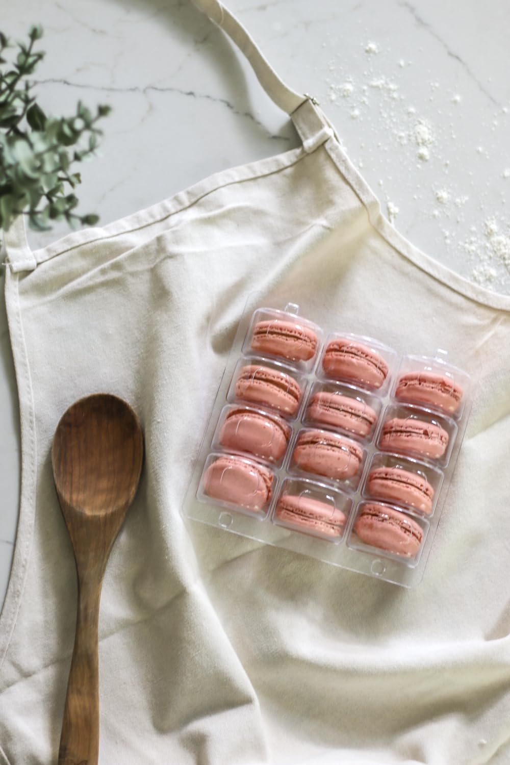 Vend Exchange Clear Plastic Macaron Containers - Fits 12 Macarons (Pack of 14)