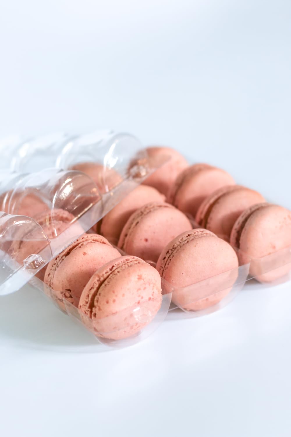 Vend Exchange Clear Plastic Macaron Containers - Fits 12 Macarons (Pack of 14)