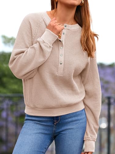 PRETTYGARDEN Womens 2023 Batwing Long Sleeve v Neck Sweater Drop Shoulder Button Waffle Knit Pullover Winter Slouchy Henley Tops (Beige, Medium)