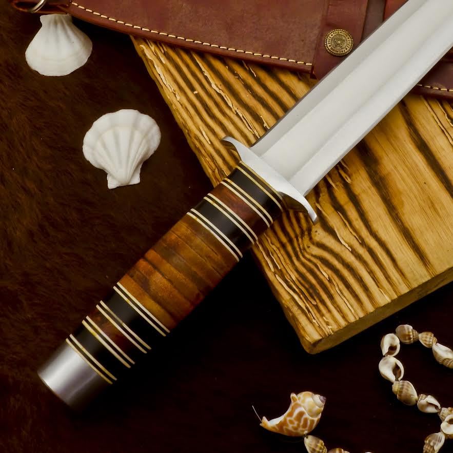 Custom Handmade Damascus Steel 17 Inches Outdoor Survival Fixed Blade Knife, Double Edged Serrated Dagger Leather Wood Handle, Leather Sheath Included