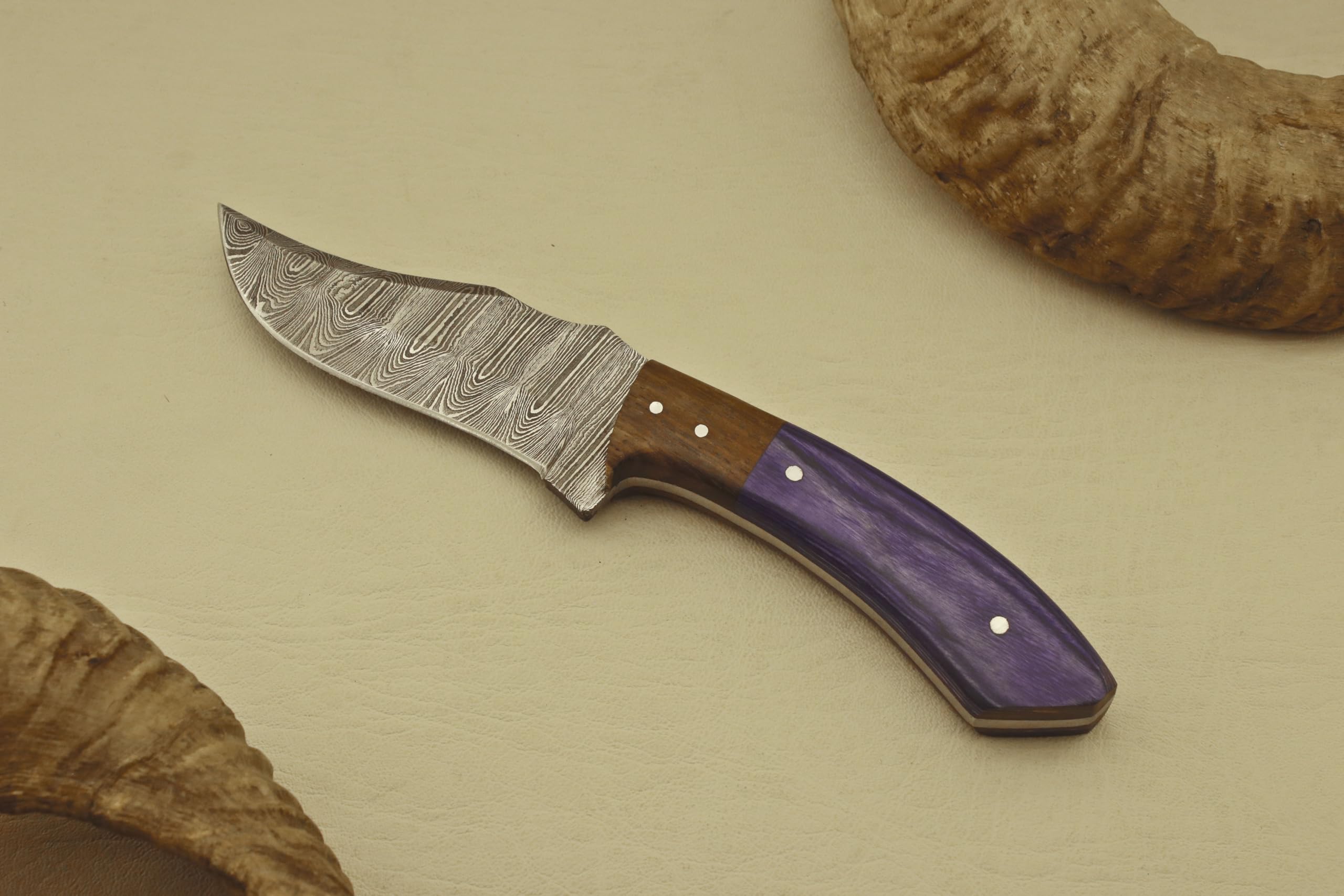 Handmade Damascus Steel Hunting Camping Skinner Knife - Rose Wood Handle Comes With Pure Leather Sheath