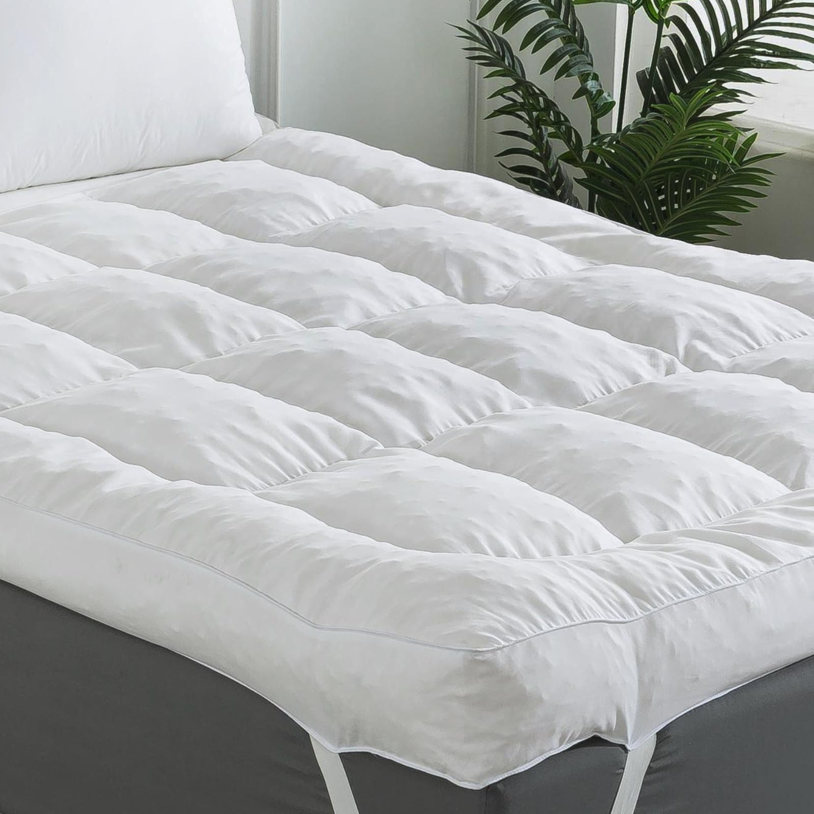 WhatsBedding 3 Inch Memory Foam Mattress Topper California King Size, Breathable Fluffy Shredded Memory Foam Filled Pillow Top, 4 Anchor Elastic Bands, 84x72x3 Inch