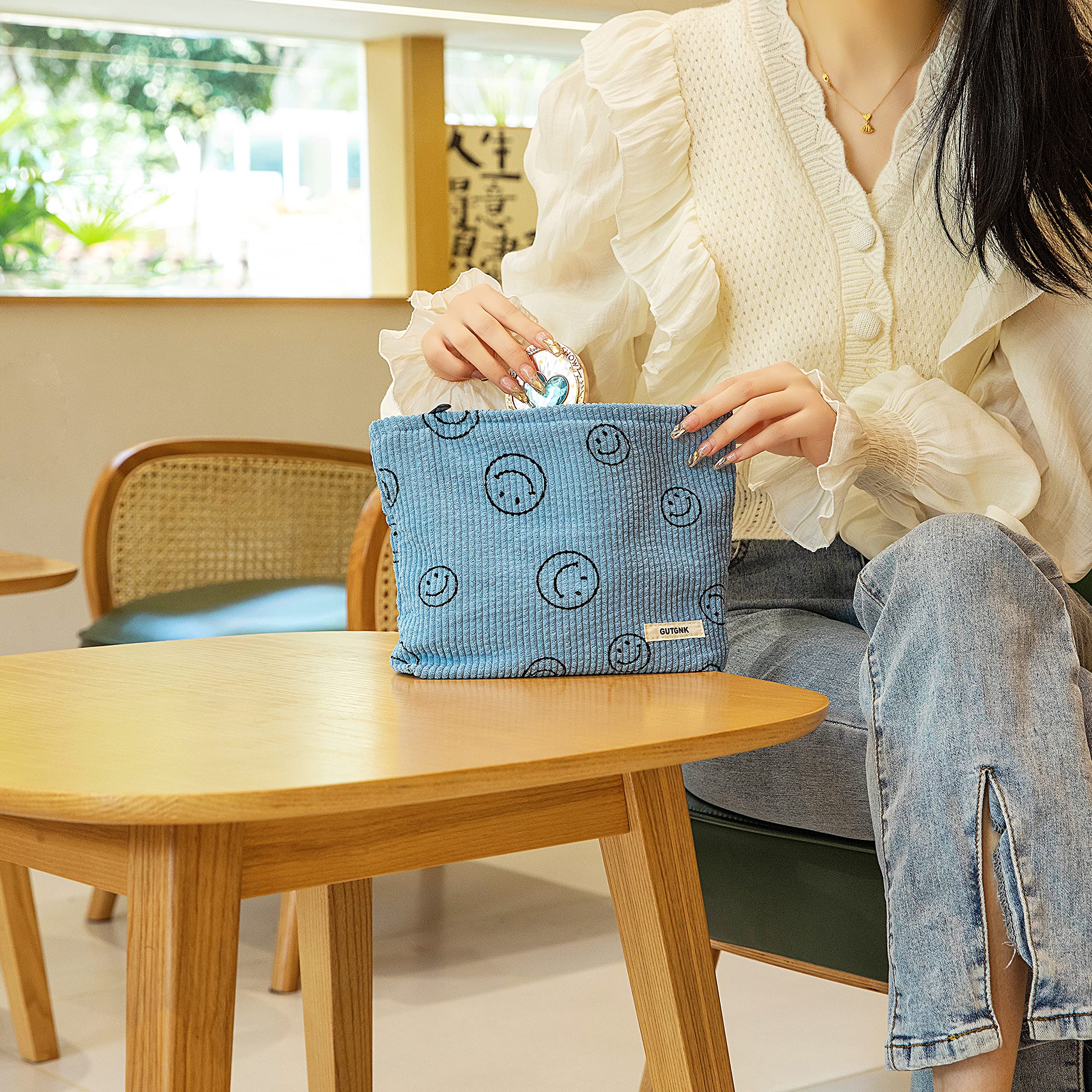 GUTGNK Makeup bag for Women, Corduroy Cosmetic Bag Aesthetic Design Ladies Tote Bag,Cute Smiley Face Makeup Organizer with Zipper - Blue