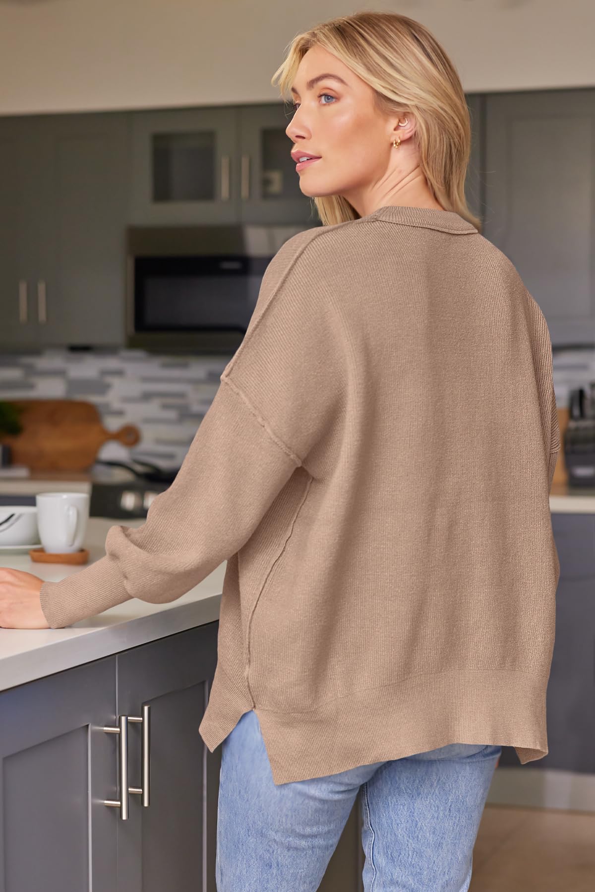 LILLUSORY Women's Oversized Batwing Sweaters 2024 Fall Outfits Crewneck Ribbed Knit Side Slit Trendy Pullover Tops DarkApricot M