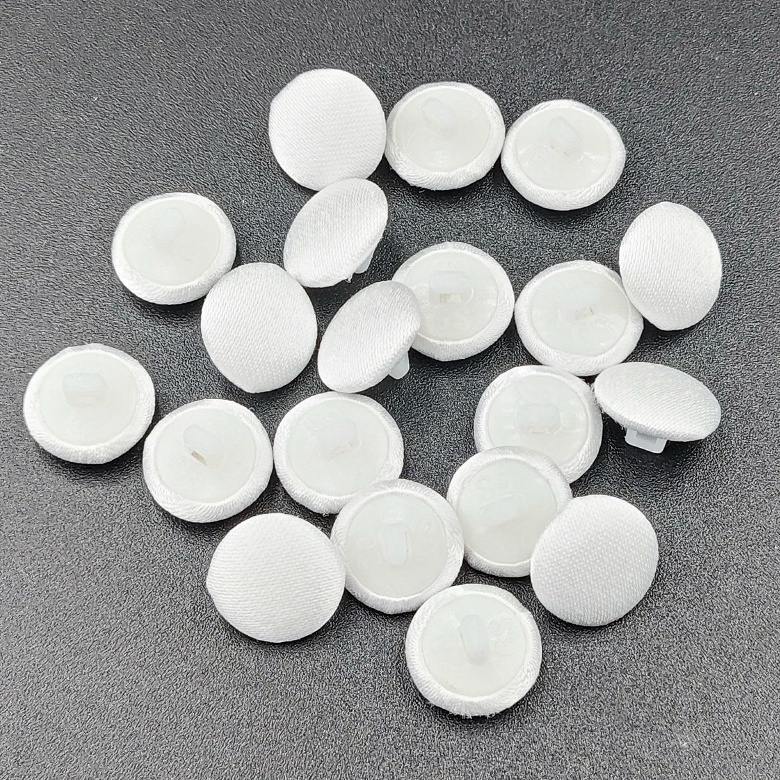 YOOGCORETT 30pcs Ivory Satin Fabric Cloth Covered Buttons with Shank for Bridal Wedding Dress Buttons, DIY Sewing, Handmade Scrapbooking Decorations 12.5mm