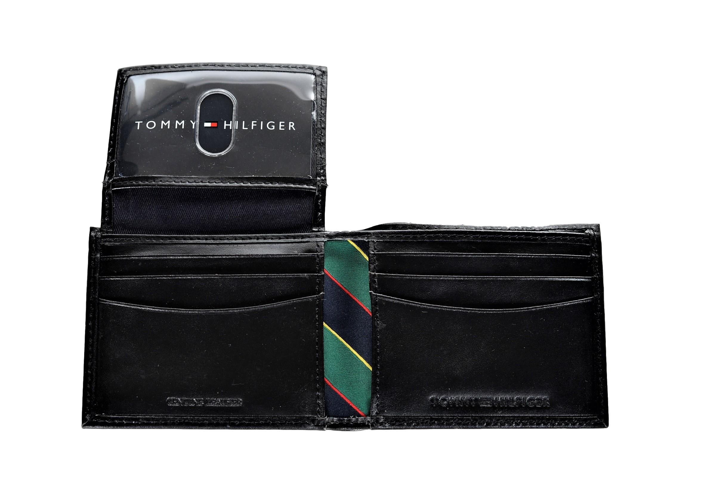Tommy Hilfiger Leather Men's Multi-Card Passcase Bifold Wallet with Removable Card Case, Black, One Size