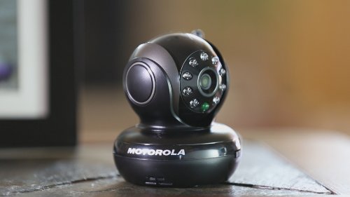 Motorola Scout1 Wi-Fi Pet Monitor for Remote Viewing with iPhone and Android Smartphones and Tablets, Black