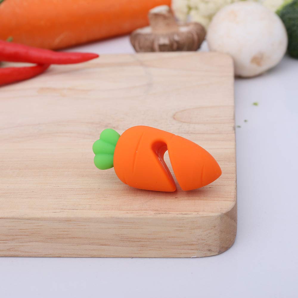 Spill-Proof Lid Lifters Carrot Shape Silicone Lid Lifters Steam Releaser for Soup Pot and Saucepan, Unique Kitchen Gadgets Cooking Helper(3PCS)