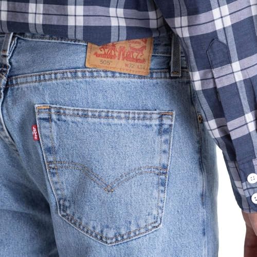 Levi's Men's 505 Regular Fit Jeans (Also Available in Big & Tall), Light Stonewash, 32W x 34L