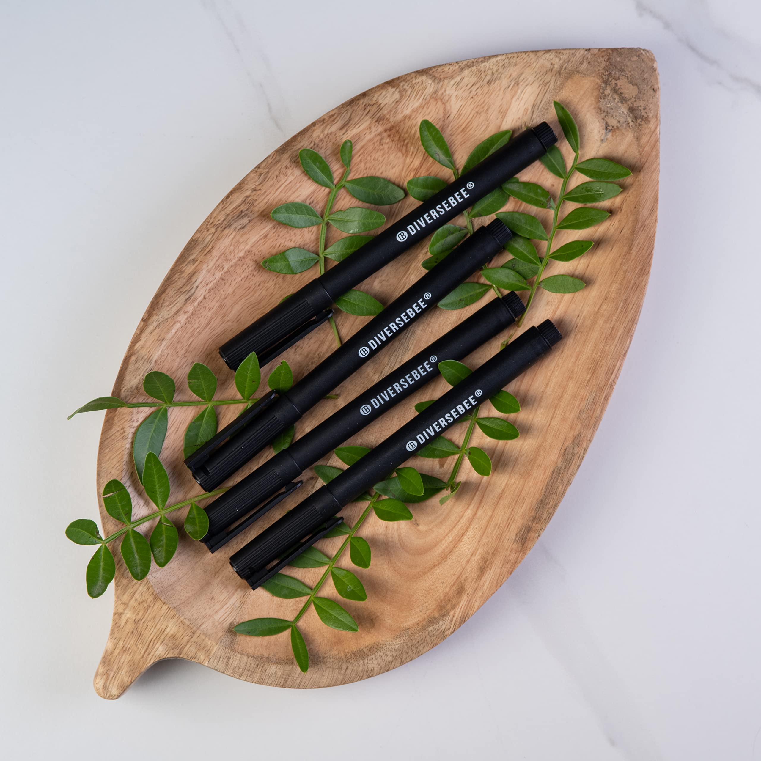 DIVERSEBEE Fine Tip Pens, 4 Pack Quick Dry Markers, Bible Journaling Pens, School Art Supplies, Transparent Sticky Notes Writing Pens, Black Fineliners, Fine Tip Markers for Planners and Notebooks