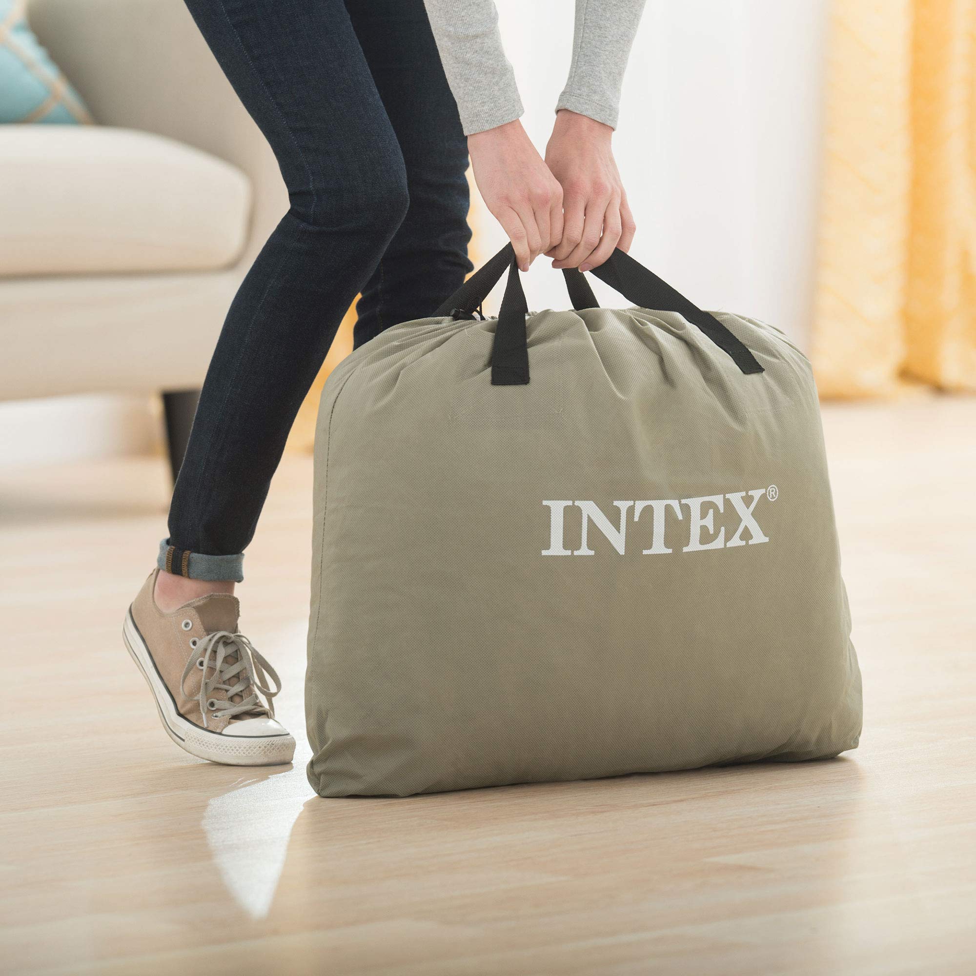 Intex Dura-Beam Standard Series Pillow Rest Raised Airbed w/Built-in Pillow & Internal Electric Pump, Twin