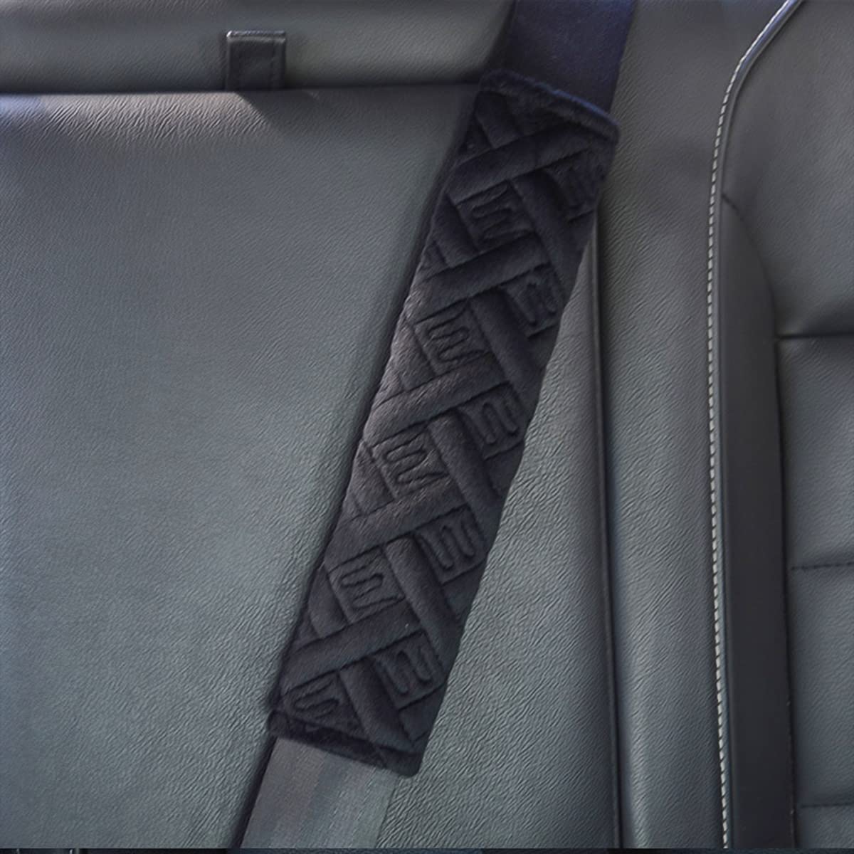 2 Pack Car Seat Belt Pads Cover, Universal Comfort Seatbelt Pad, Seat Belt Shoulder Strap Covers Harness Pad to Protect Neck and Shoulder from The Seat Belt Rubbing, Car Interior Accessories (Black)