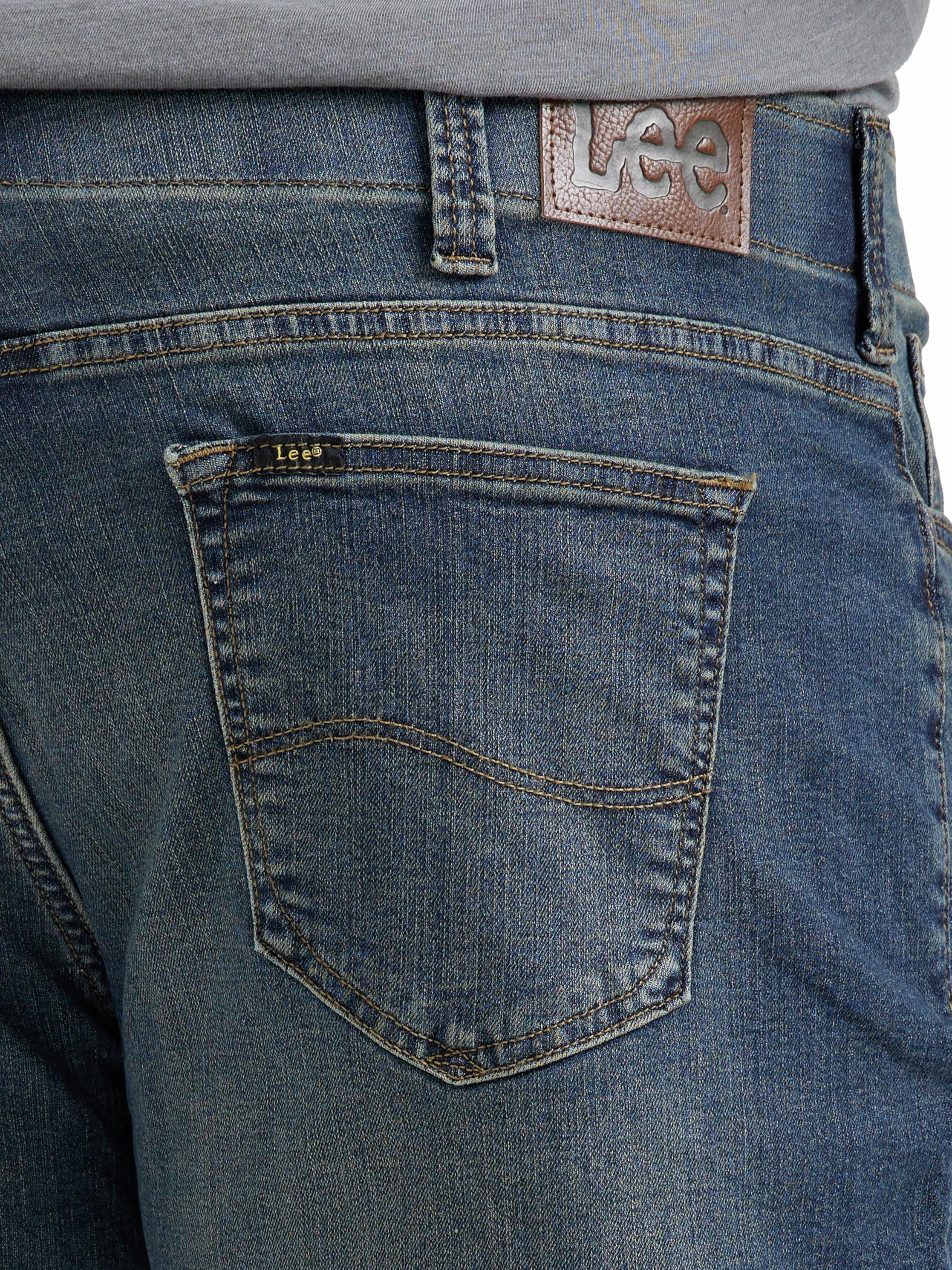 Lee Men's Big & Tall Extreme Motion Relaxed Straight Jean Maverick 46W x 32L