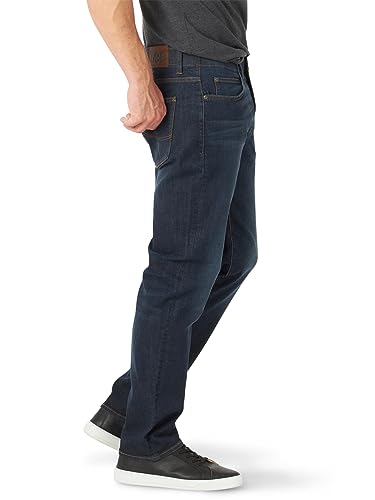 Lee Men's Extreme Motion Athletic Fit Tapered Leg Jean Blue Strike 34W x 30L