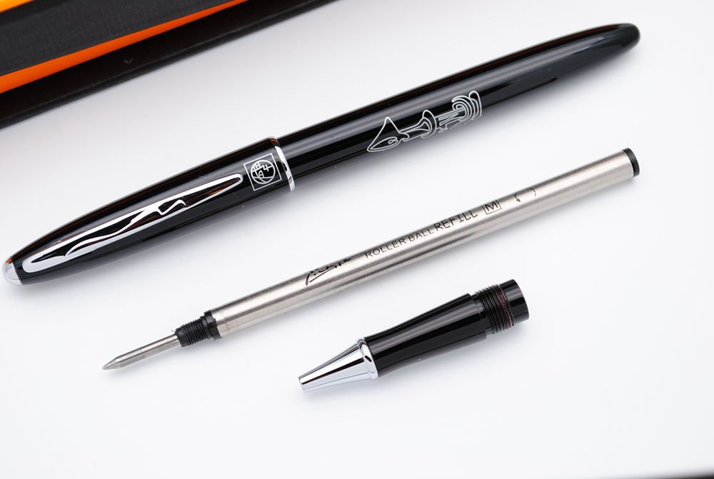 czxwyst Picasso 606 Rollerball Pen 0.5mm Nib Original Box (black)