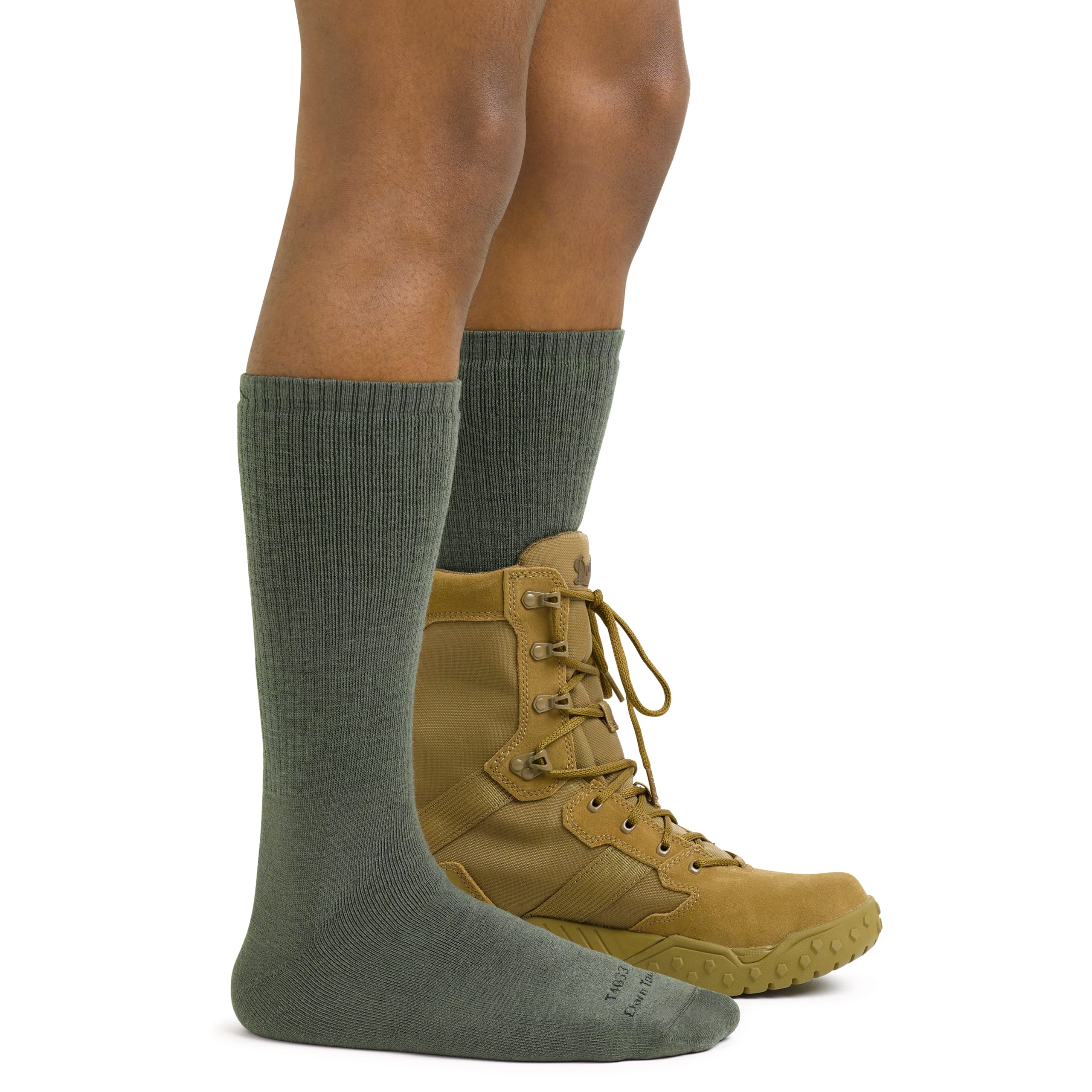 Darn Tough Tactical Boot Extra Cushion Socks (T4033) Unisex β (Black, Medium)