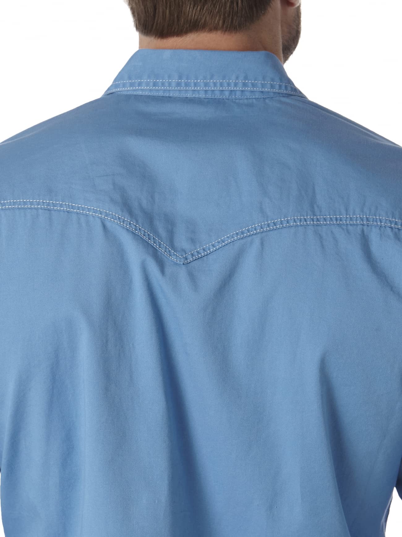 Wrangler Men's Retro Two Pocket Long Sleeve Snap Shirt, Blue, X-Large