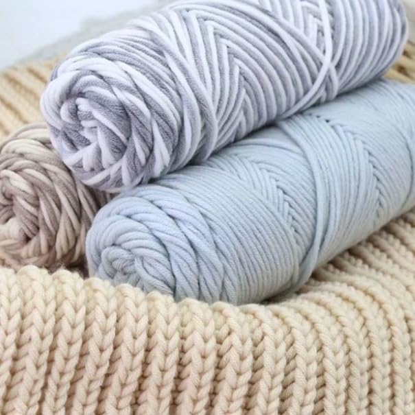 Soft Milk Cotton Knitting Wool Ball for DIY Hat and Scarves β Hand Weaving Technique - Crocheted Yarn Ball (Color : QRM-31)
