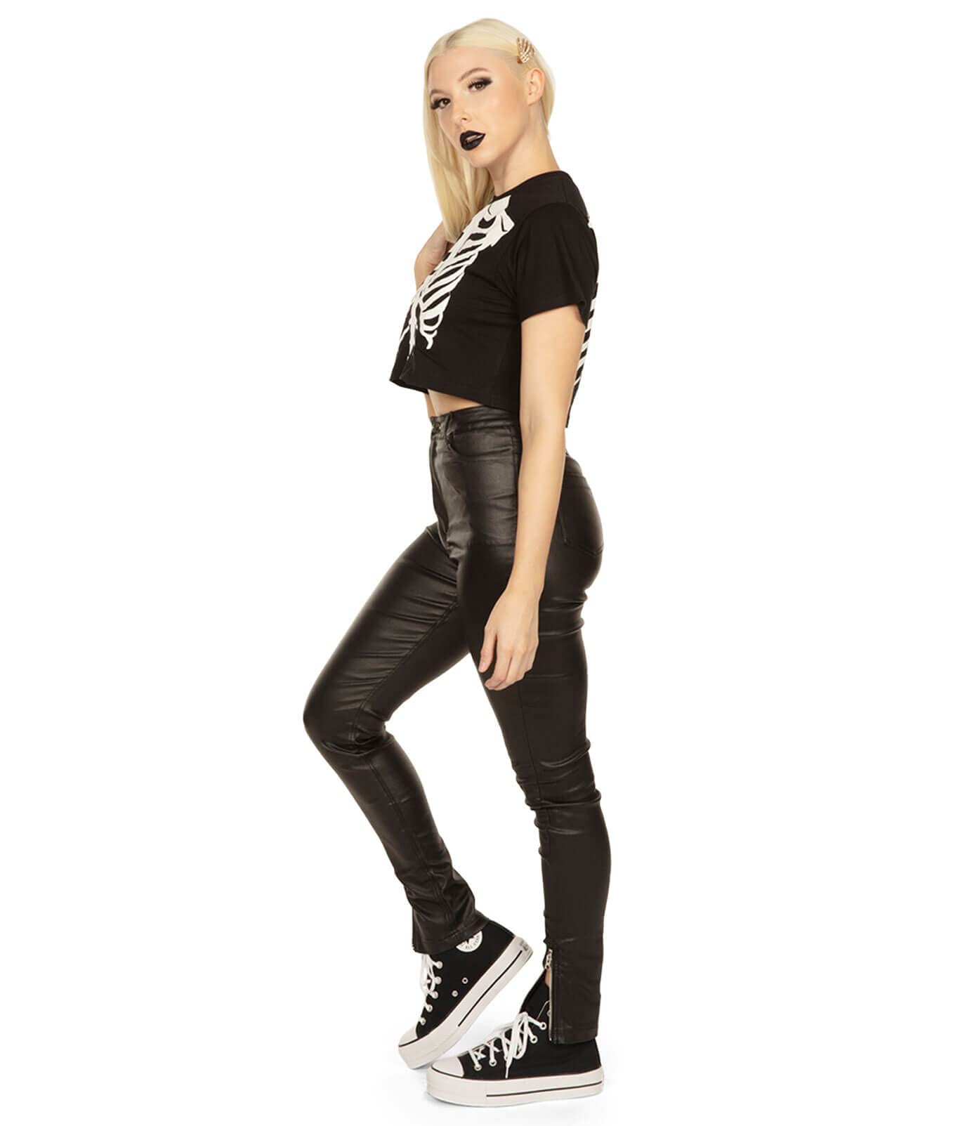Tipsy Elves Halloween Women’s Skeleton Costume Shirt - Cute and Spooky Adult Womens Skeleton Shirts - Front Printed Ribcage and Bones Black Crop Top Size Medium