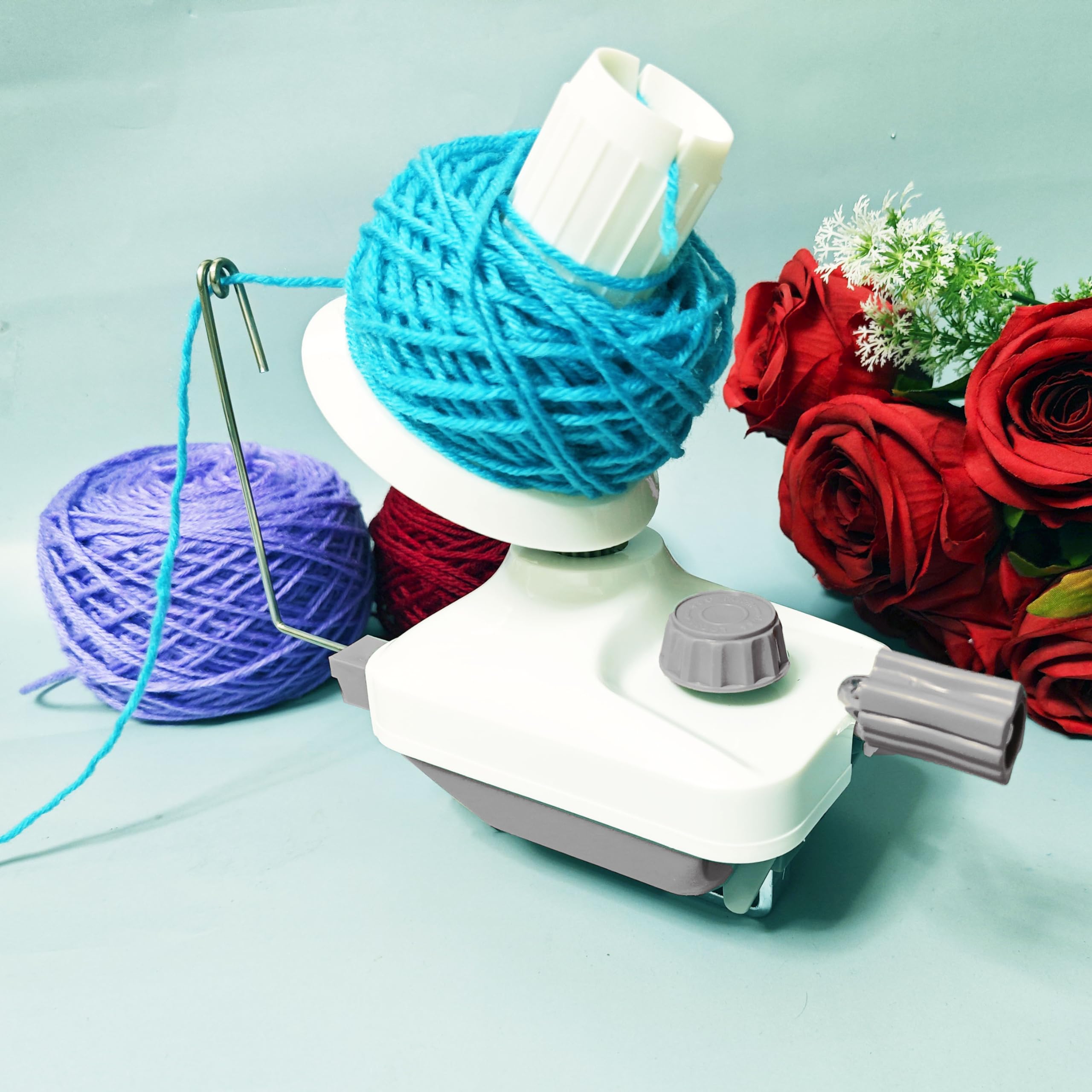 Yarn Ball Winder Hand Operated Winding Wool Winder Machine Yarn String Ball Winder, Convenient Ball Winder for Yarn Tabletop Clamp, White and Gray