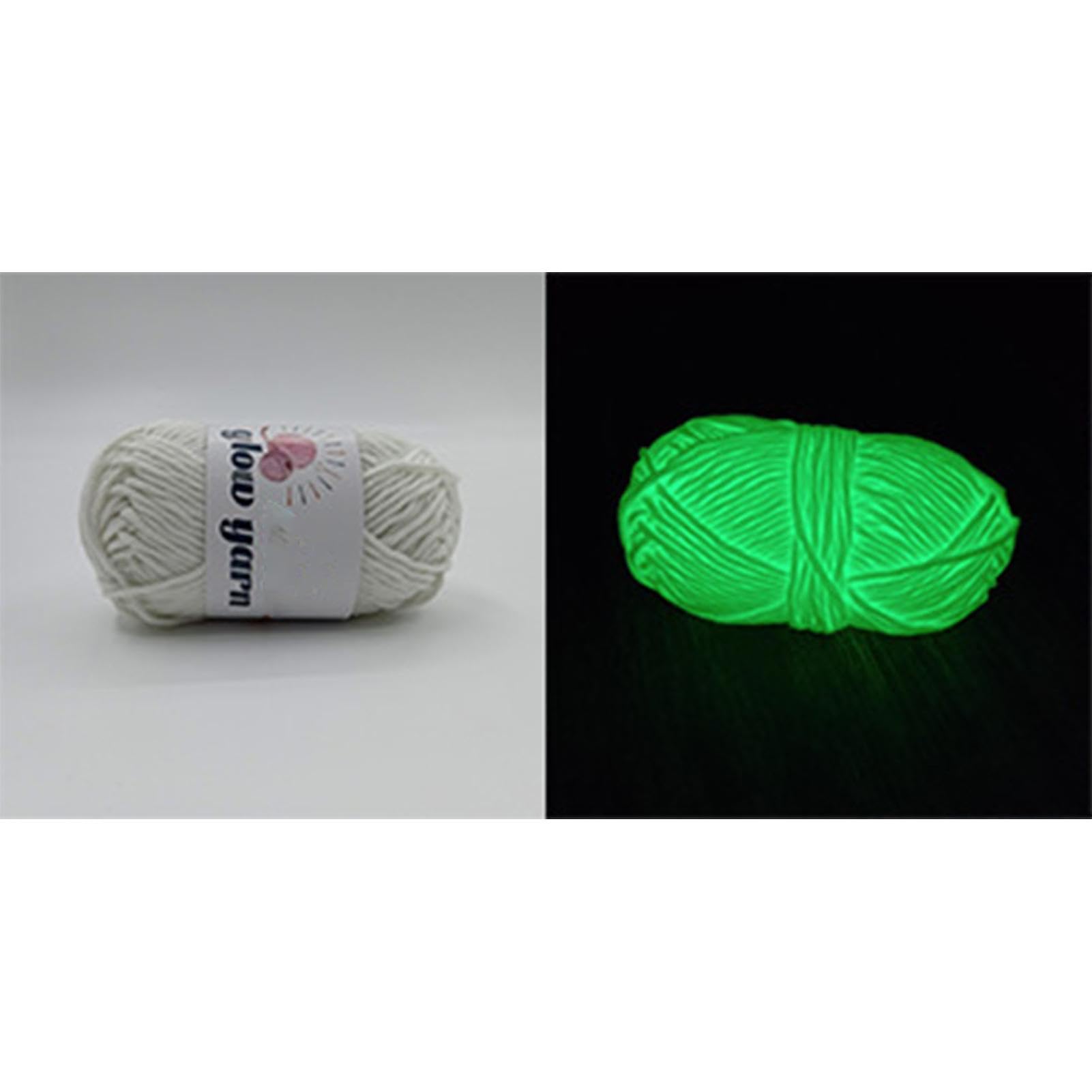 OSKOE Luminous Yarn, Soft Chunky Yarn, Glow in Dark Yarn Knitting Wool, Soft Chunky Yarn for Yarn Projects Making Plush Balls Handmade Bags Sweaters Shoes Hats Sweaters Blankets Scarves