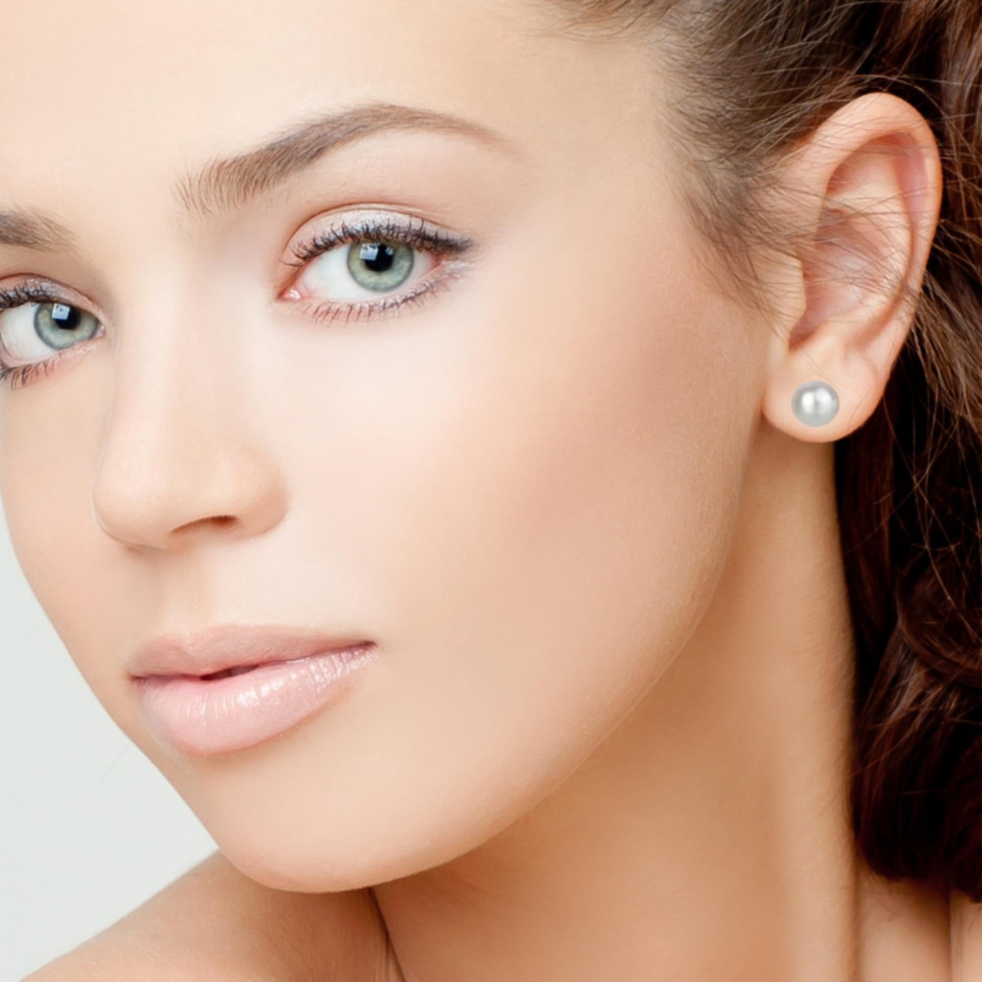 ISAAC WESTMAN Nickel Free Sterling Silver White Freshwater Cultured Pearl Stud Earrings, Hypoallergenic Earrings with Genuine Cultured Pearls, Flat Back Button Pearl Earrings (6 mm)