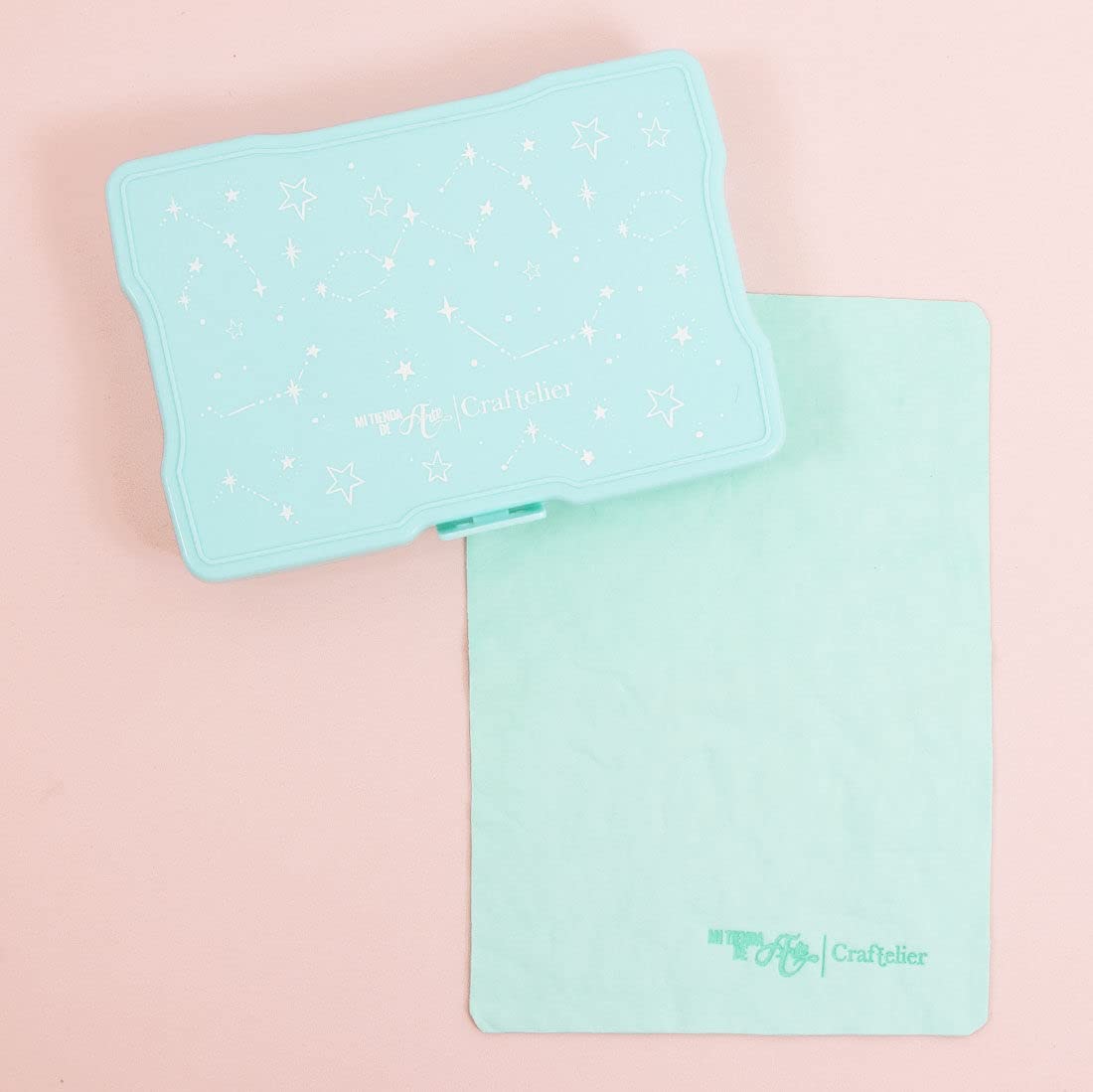 Craftelier - Shammy Stamp Cleaner and Organiser Box to Keep Your Stamps in Perfect Condition | Size Shammy 20 x 14,5 cm and Box 17 x 12 x 3 x 3 cm - Colour Mint with Constellations