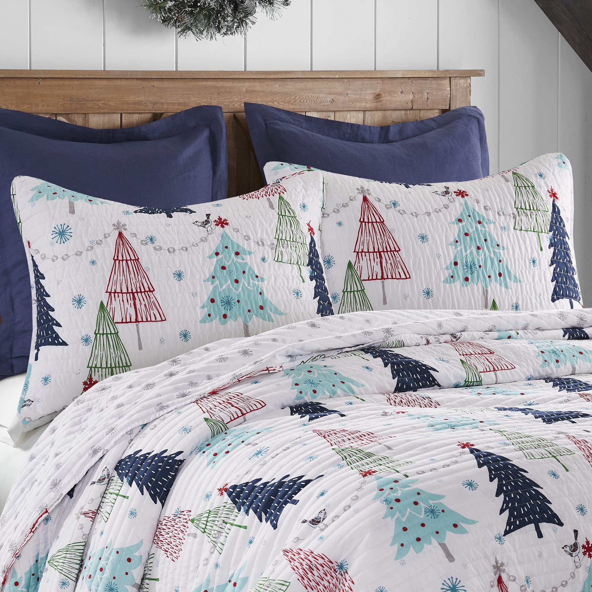 Levtex Home Merry & Bright Collecion - White Pine Quilt Set - Full/Queen Holiday Quilt 88x92 and Two Standard Shams 20x26 - Christmas Tree - Blue, Red, Green and White - Reversible - Polyester