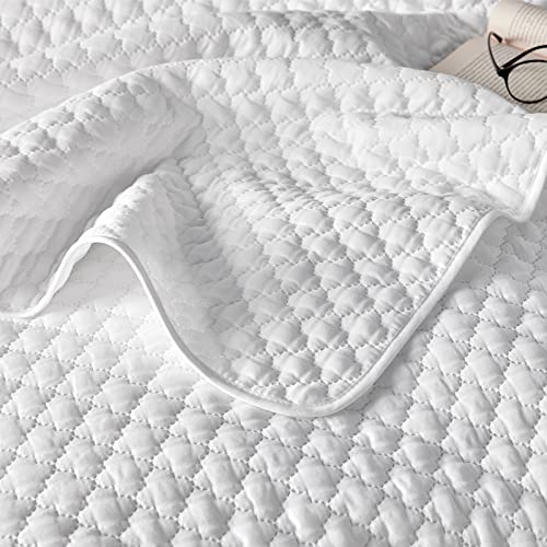 CozyLux Quilt Set Twin Size White 2 Pieces - Lightweight Soft Bedspread - Lantern Ogee Pattern Coverlet Bedding Set for All Season - 1 Quilt and 1 Pillow Sham - White, 68"x86"