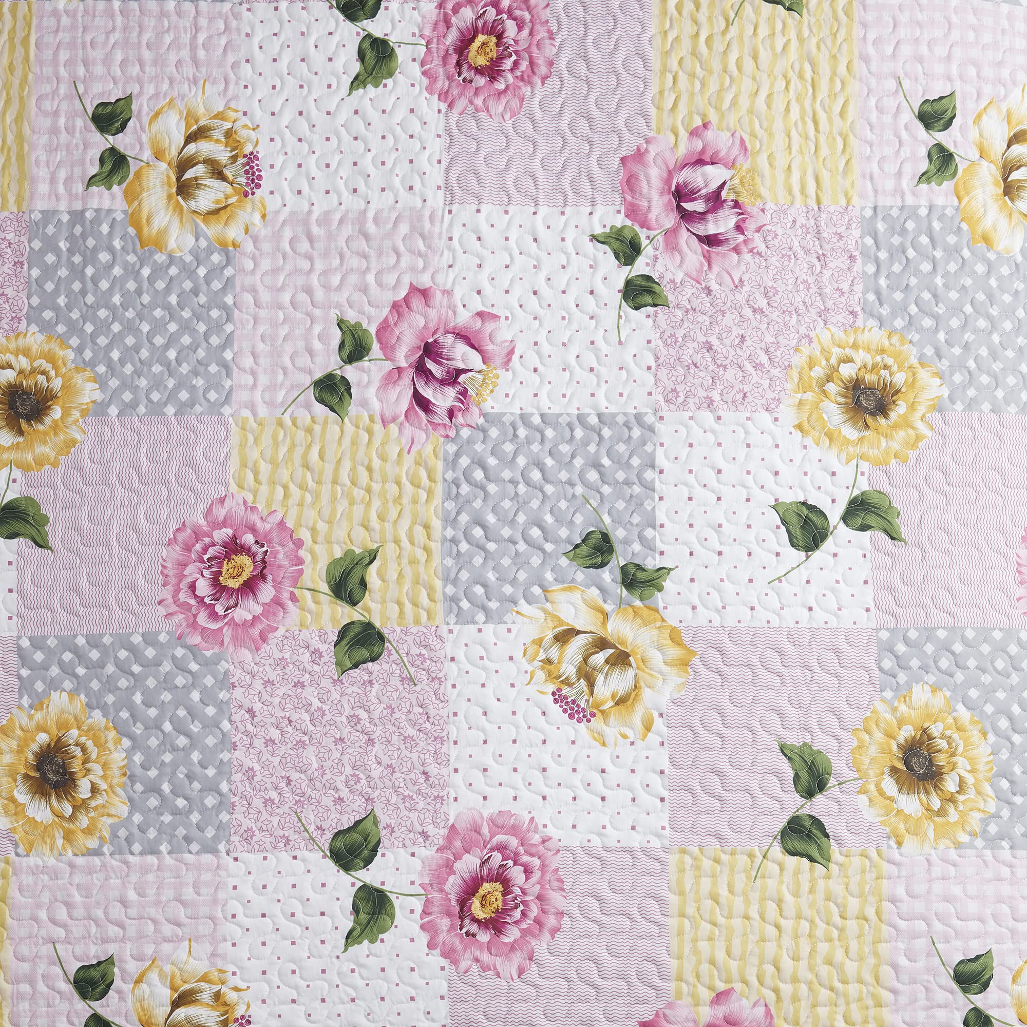 Sweet Home Collection Quilt King Size Embroidered Oversized Soft and Luxurious Patch Quilt Set with Shams, King, Floral Patchwork