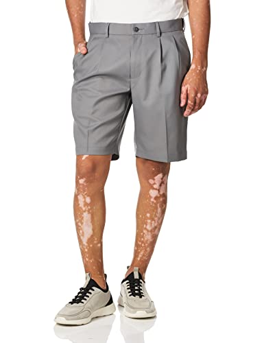 PGA TOUR Men's Double Pleat Expandable Golf Short, Quiet Shade, 36