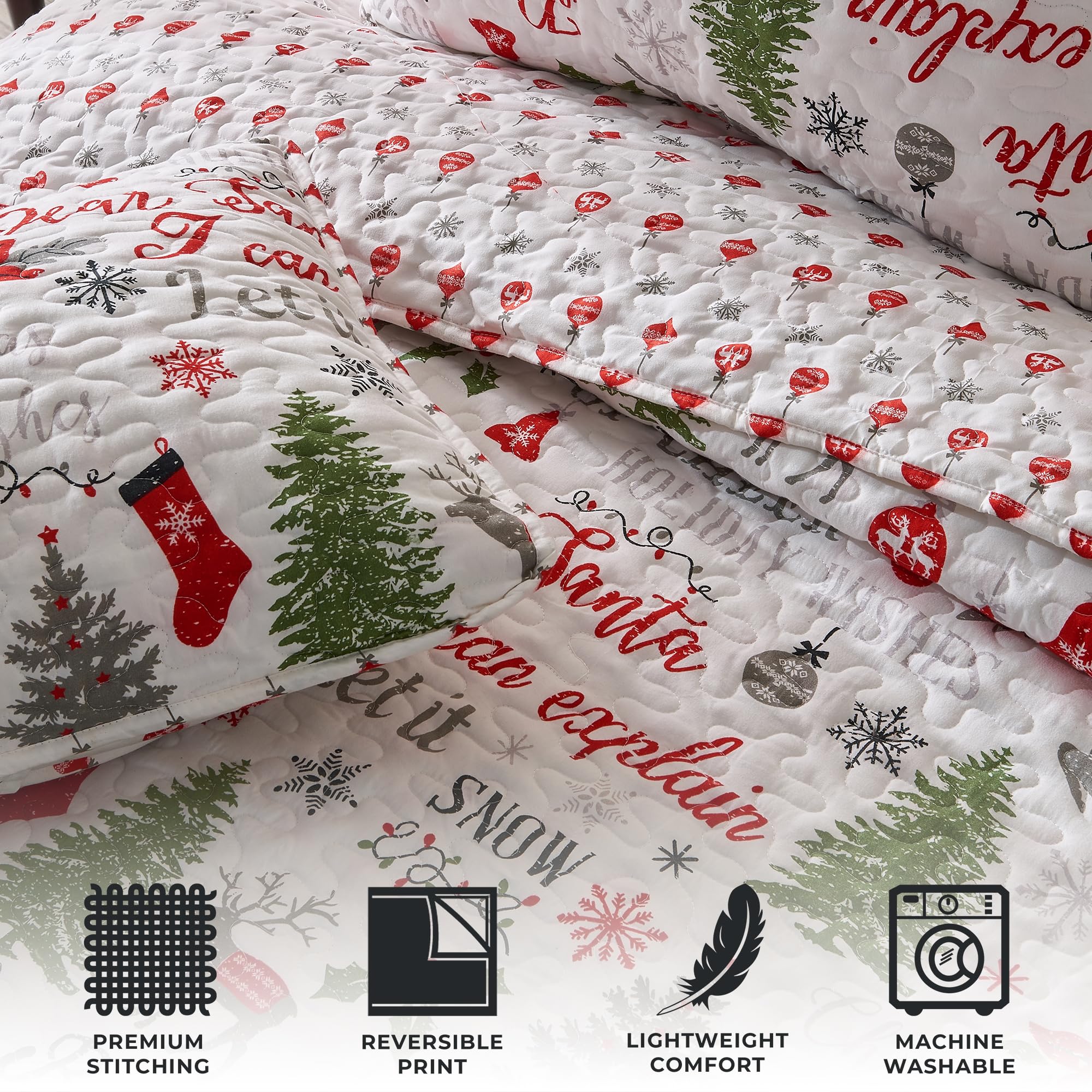 Great Bay Home 3-Piece Christmas Quilt Set with Shams. Reversible Bedspread Coverlet with Holiday Pattern. Carol Collection (Full/Queen)