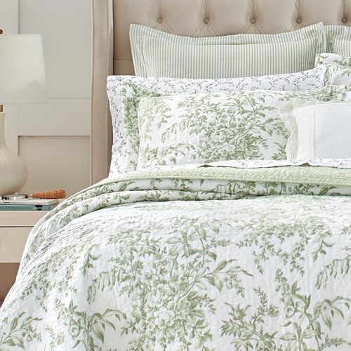 Laura Ashley - Queen Quilt Set, Reversible Cotton Bedding with Matching Shams, Lightweight Home Decor for All Seasons (Bedford Green/Off-White, Queen)
