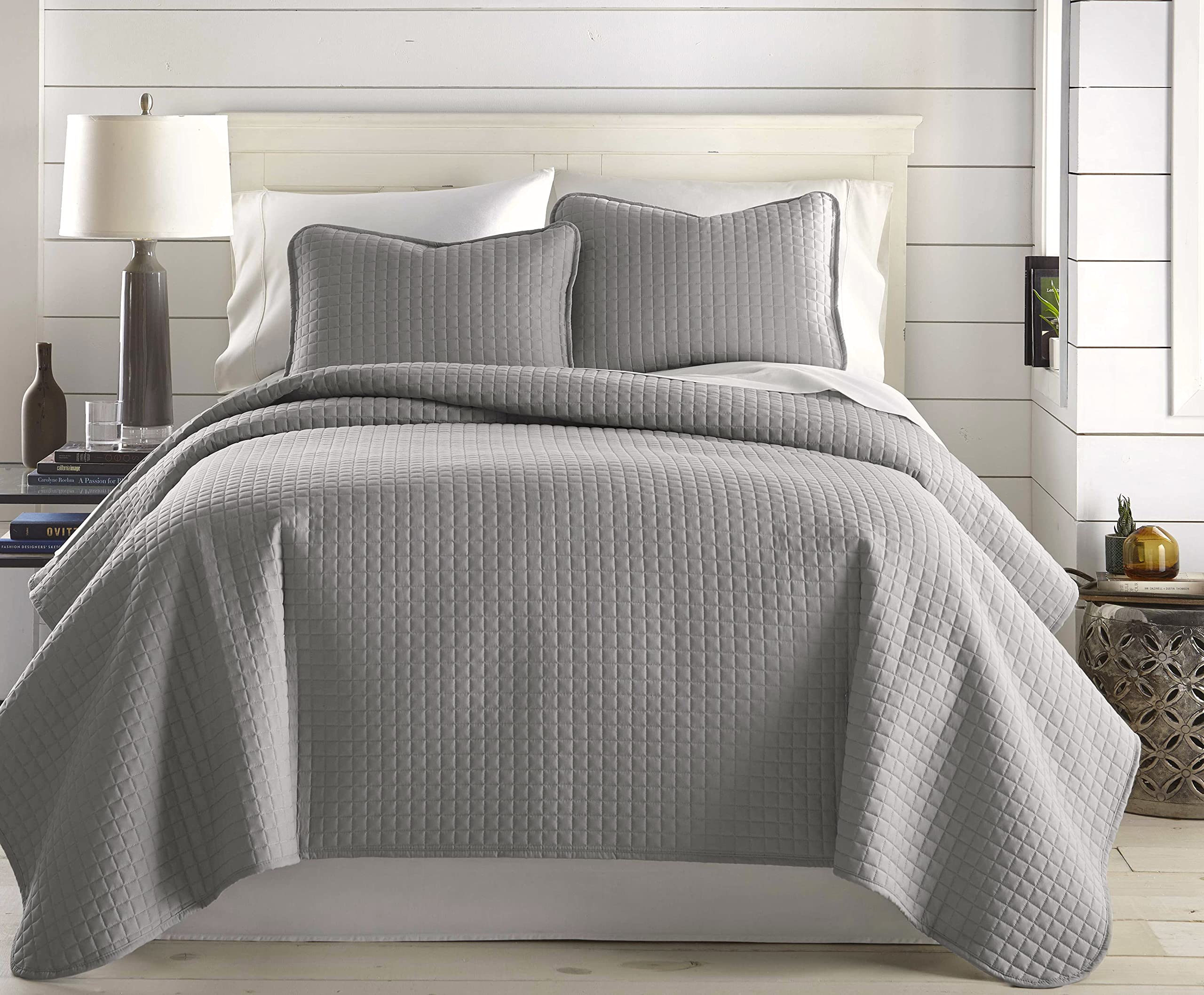Southshore Fine Living, Inc. Oversized King Quilt Bedding Set, Soft Brushed Microfiber Bedspread, Pet Hair Resistant Bedding, California/King Quilt Coverlet Set with 2 Shams, Steel Grey
