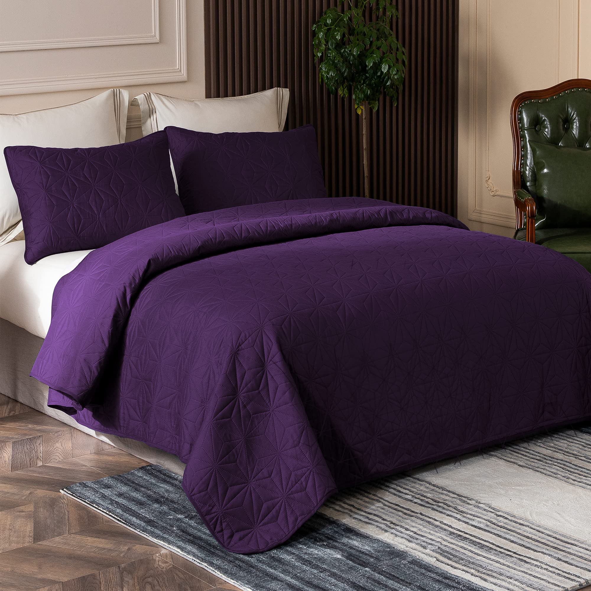 Whale Flotilla Queen Quilt Bedding Set, Soft Purple Bedspreads Quilts Queen Size for All Seasons, 3 Pieces Lightweight Geometric Star Pattern Coverlet