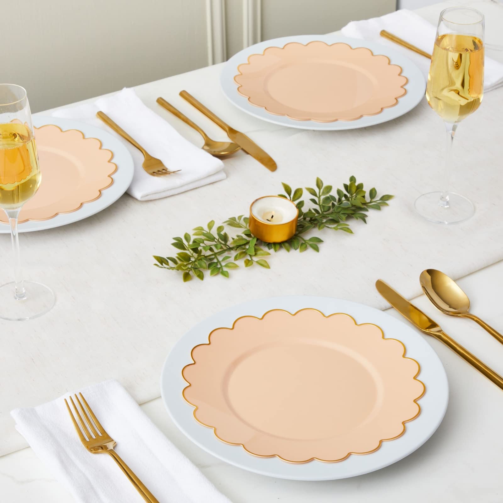 BLUE PANDA 50 Pack Ivory Pink Plastic Plates for Party, 9 Inch Disposable for Party Supplies, Wedding, Gold Foil Scalloped Edges
