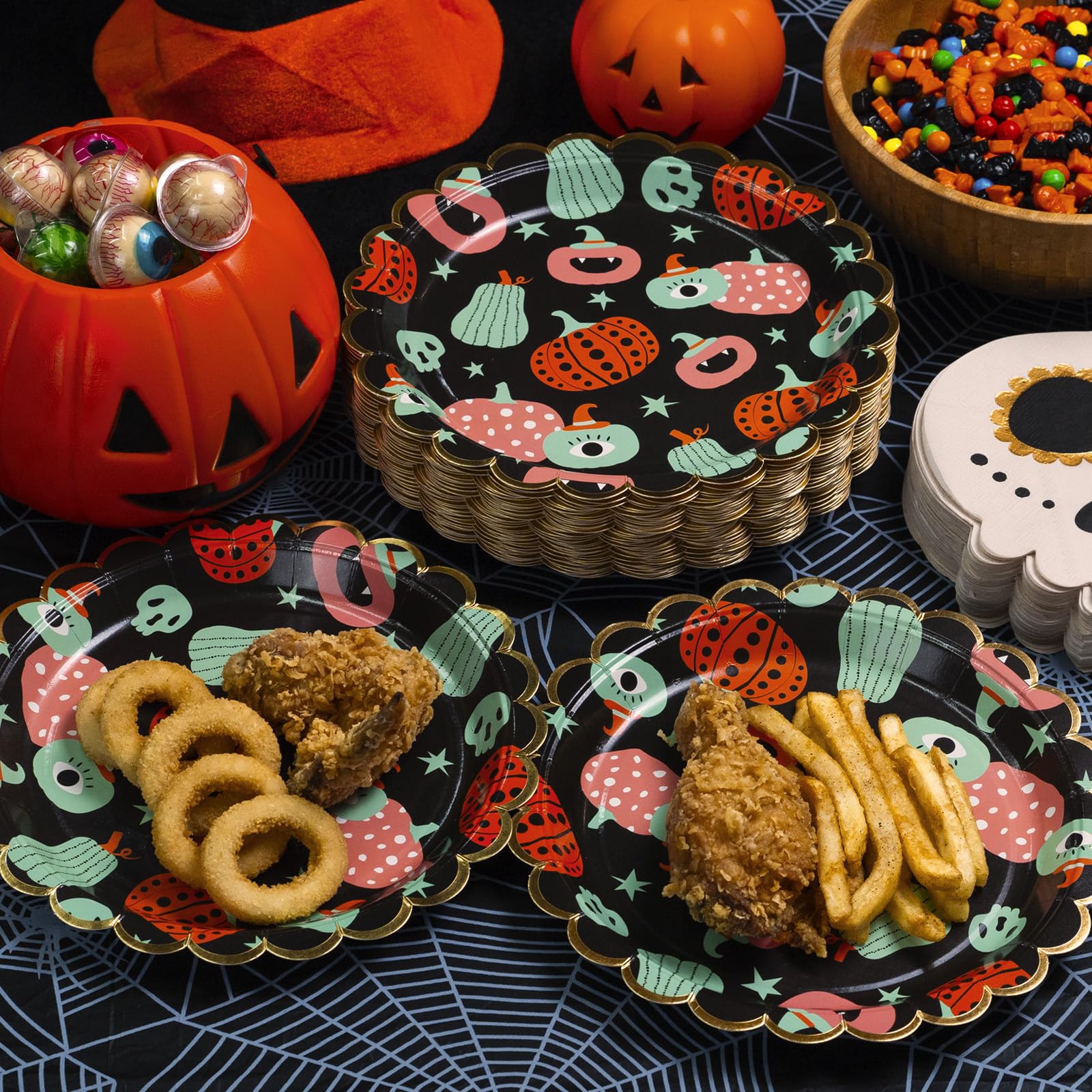 Confettiville Halloween Paper Plates, 50-Count Disposable Halloween Dinner Plates, Scalloped, Party Supplies, Funky Pumpkins, Black
