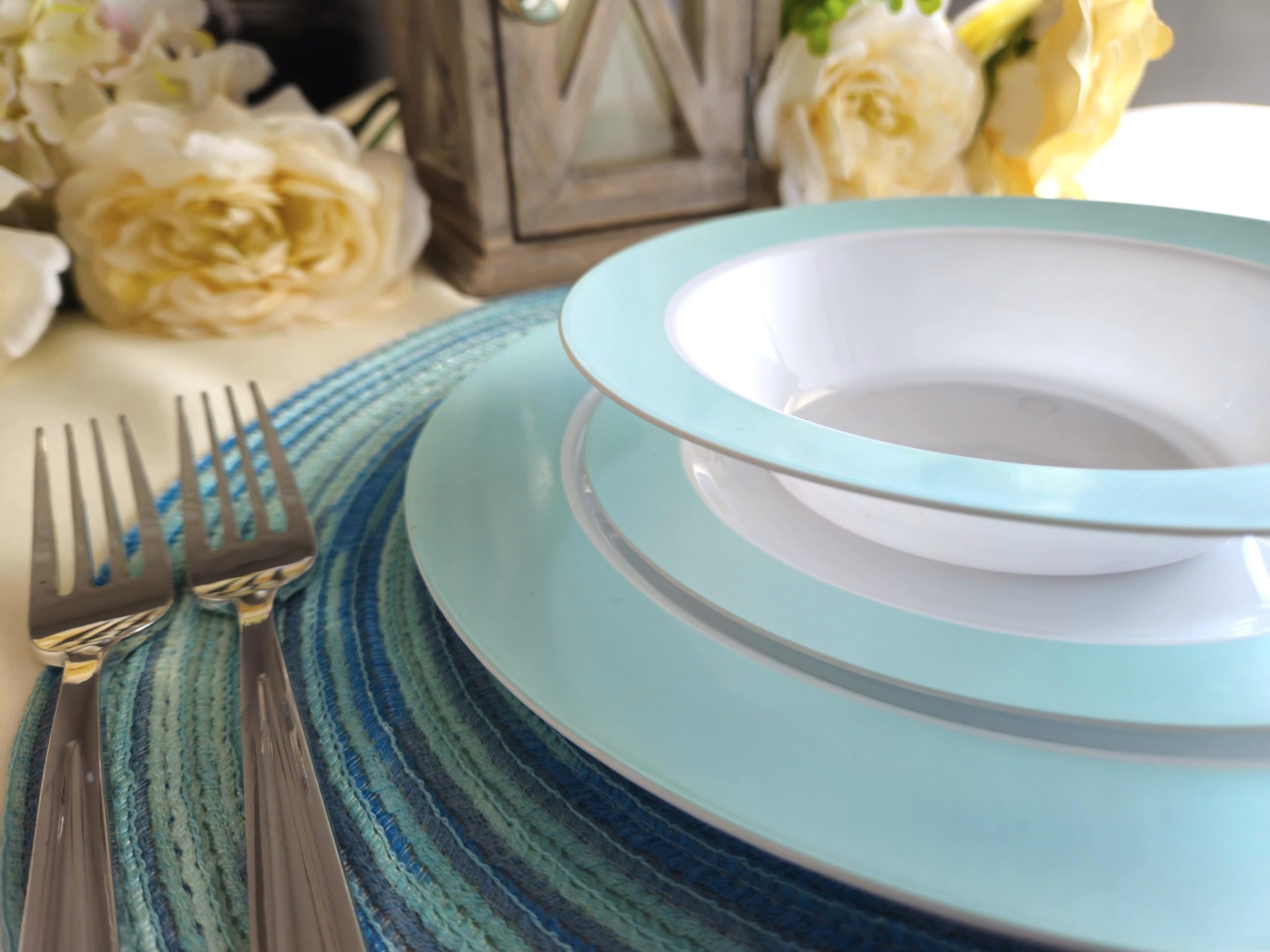 " OCCASIONS " 50 Plates Pack (25 Guests)-Wedding Party Disposable Plastic Plate Set -25x10.5'' Dinner + 25x7.5'' Salad/dessert plates (Rio, White & Pearled Turquoise Blue)