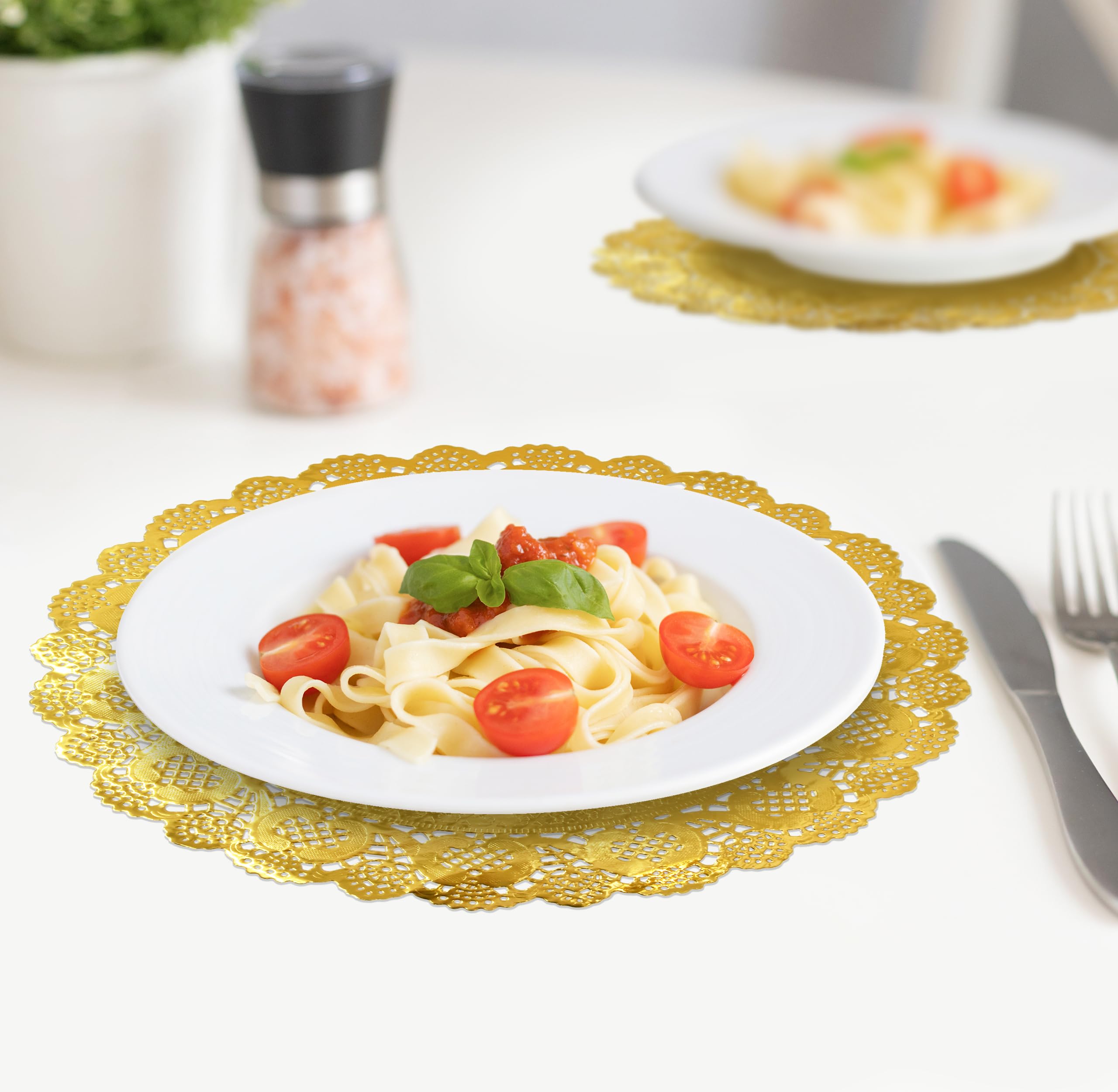 Gift Boutique 250 Gold Doilies Round Paper Place Mats 14" Disposable Metallic Golden Foil Lace Scallop Doily for Cakes Desserts Wedding