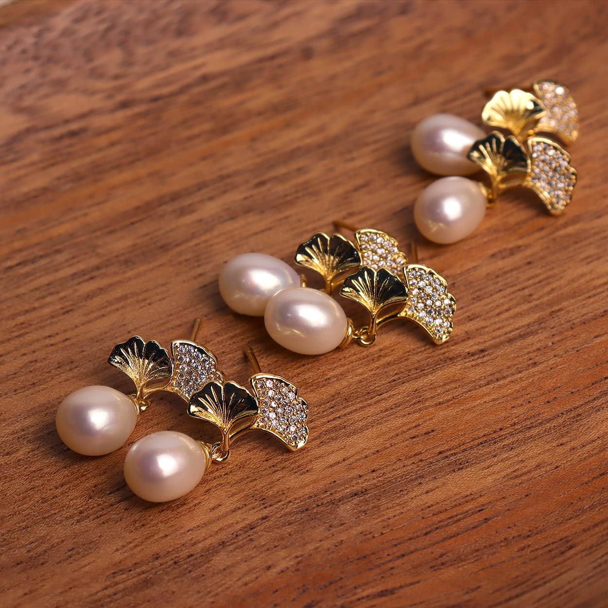 Sonateomber Gold Ginkgo Leaf Pearl Drop Dangle Earrings for Women Cute Freshwater Pearl Teardrop Dangling Hypoallergenic Stud Prom Wedding Bridal Jewelry Gifts