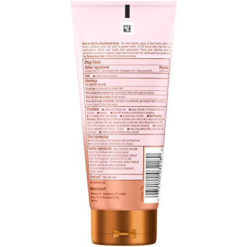 Coppertone Glow Protect and Tan Sunscreen Lotion with Gradual Self Tanner, Water Resistant Sunscreen SPF 30, Broad Spectrum SPF 30 Sunscreen, 5 Fl Oz Tube