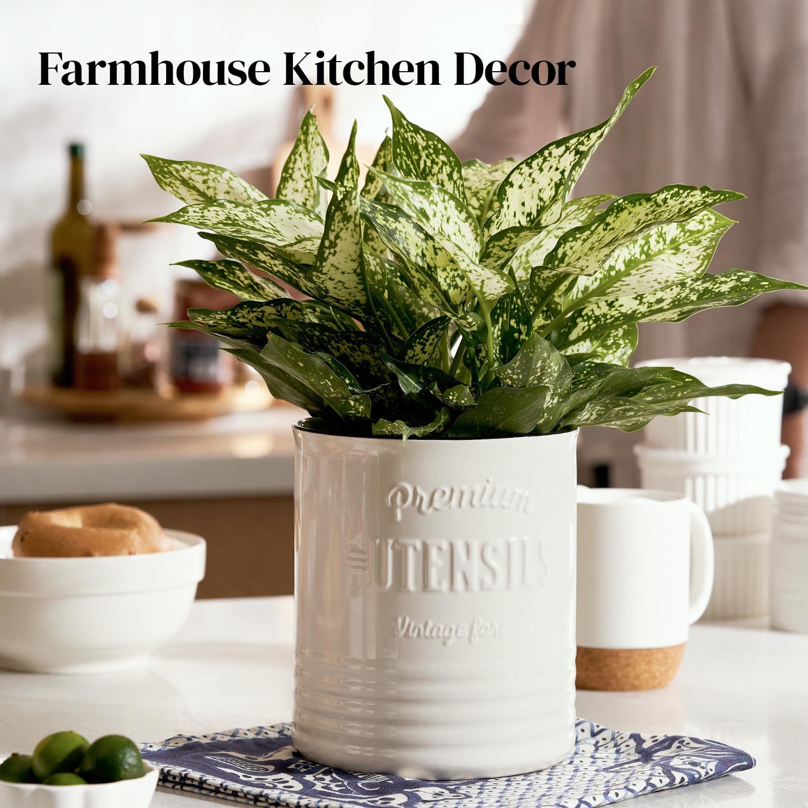 DOWAN Kitchen Utensil Holder, 7.2″ Extra-Large Ceramic Stable Utensil Caddy, Rustic Cooking Utensil Crock for Farmhouse Kitchen Décor with Countertop-Protection Cork Bottom, Counter Utensil Organizer