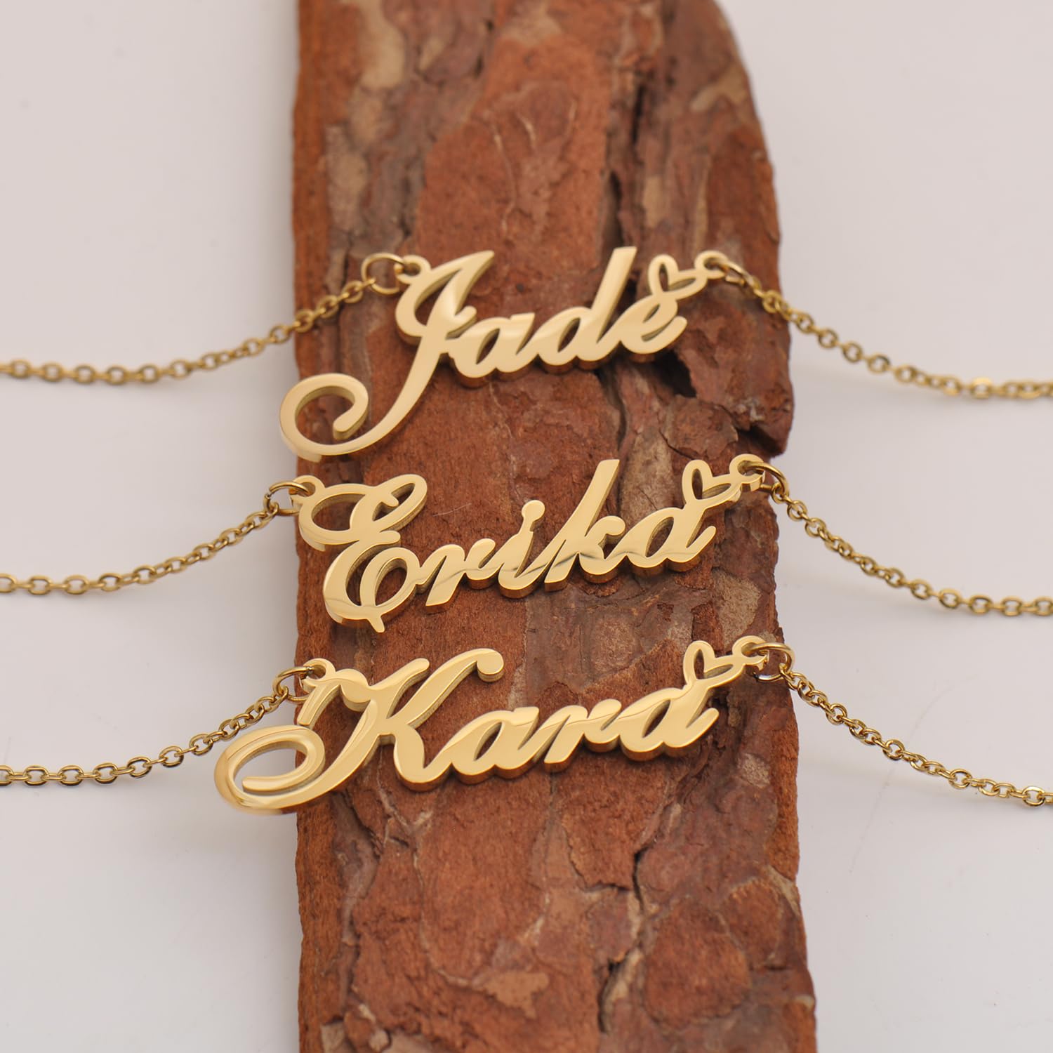 HUAN XUN Logan Name Necklaces for Women Custom Name Necklaces Gold Nameplate Pendant Jewelry Gift for Christmas