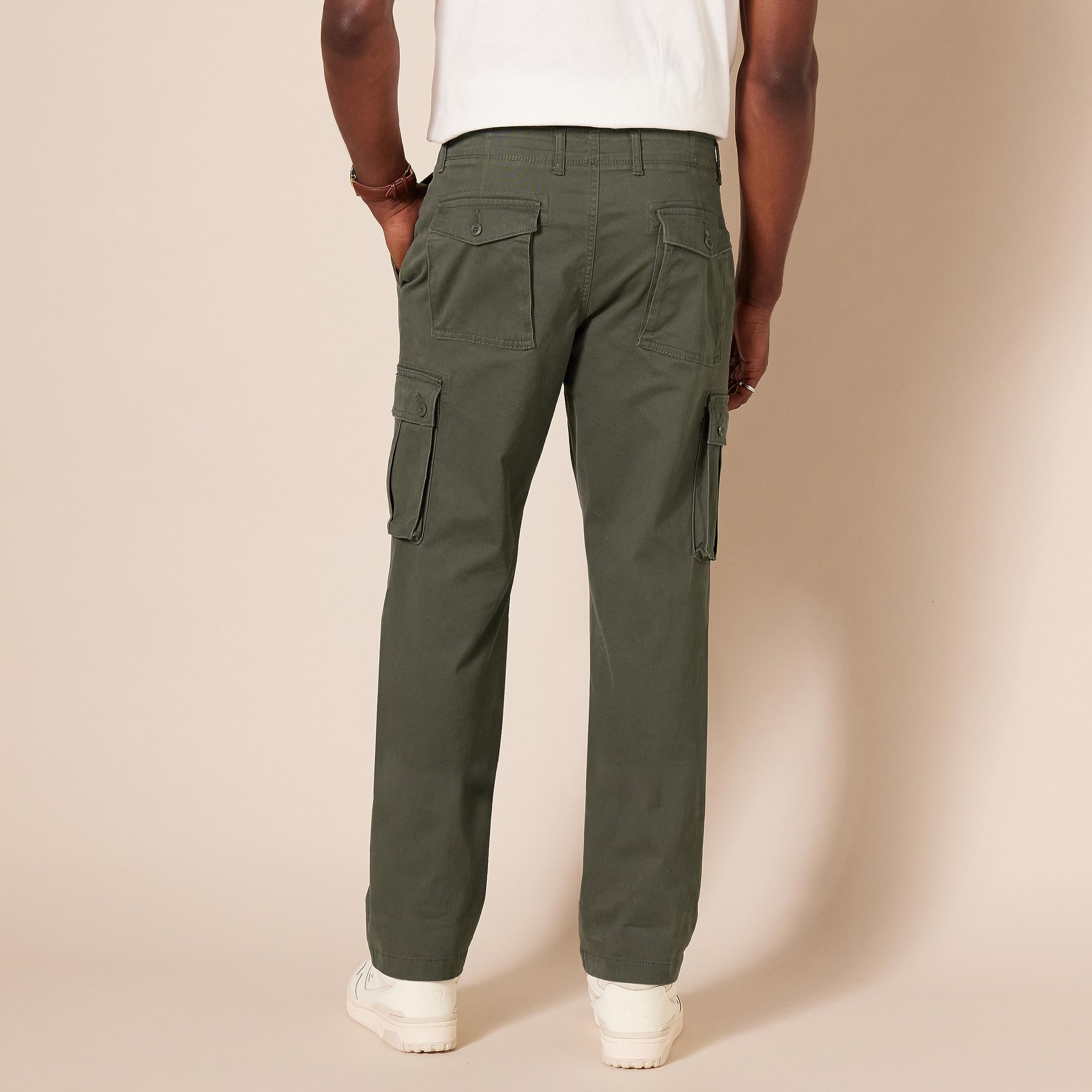 Amazon Essentials Men's Straight-Fit Stretch Cargo Pant (Available in Big & Tall), Olive, 32W x 29L