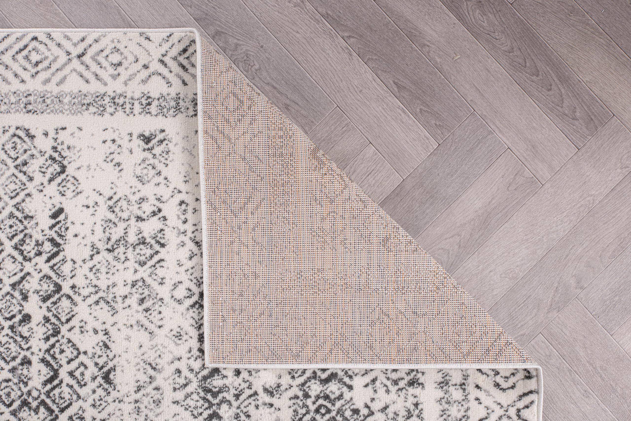 Rugshop Distressed Bohemian Border Stain Resistant Soft Area Rug 7' 10" x 10' Gray